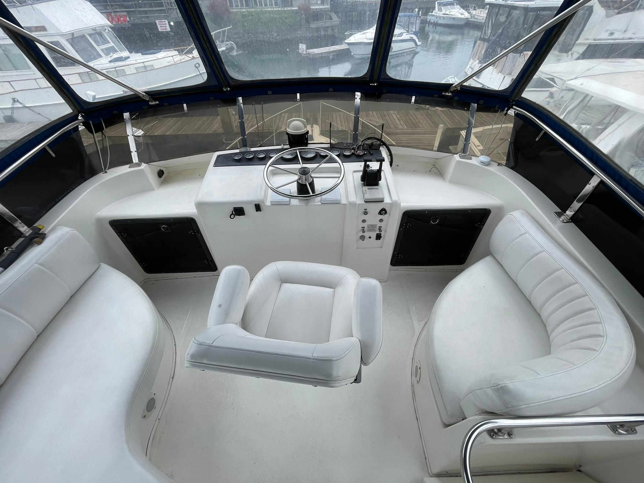 1994 Queenship Motor Yacht Flybridge for sale - YachtWorld