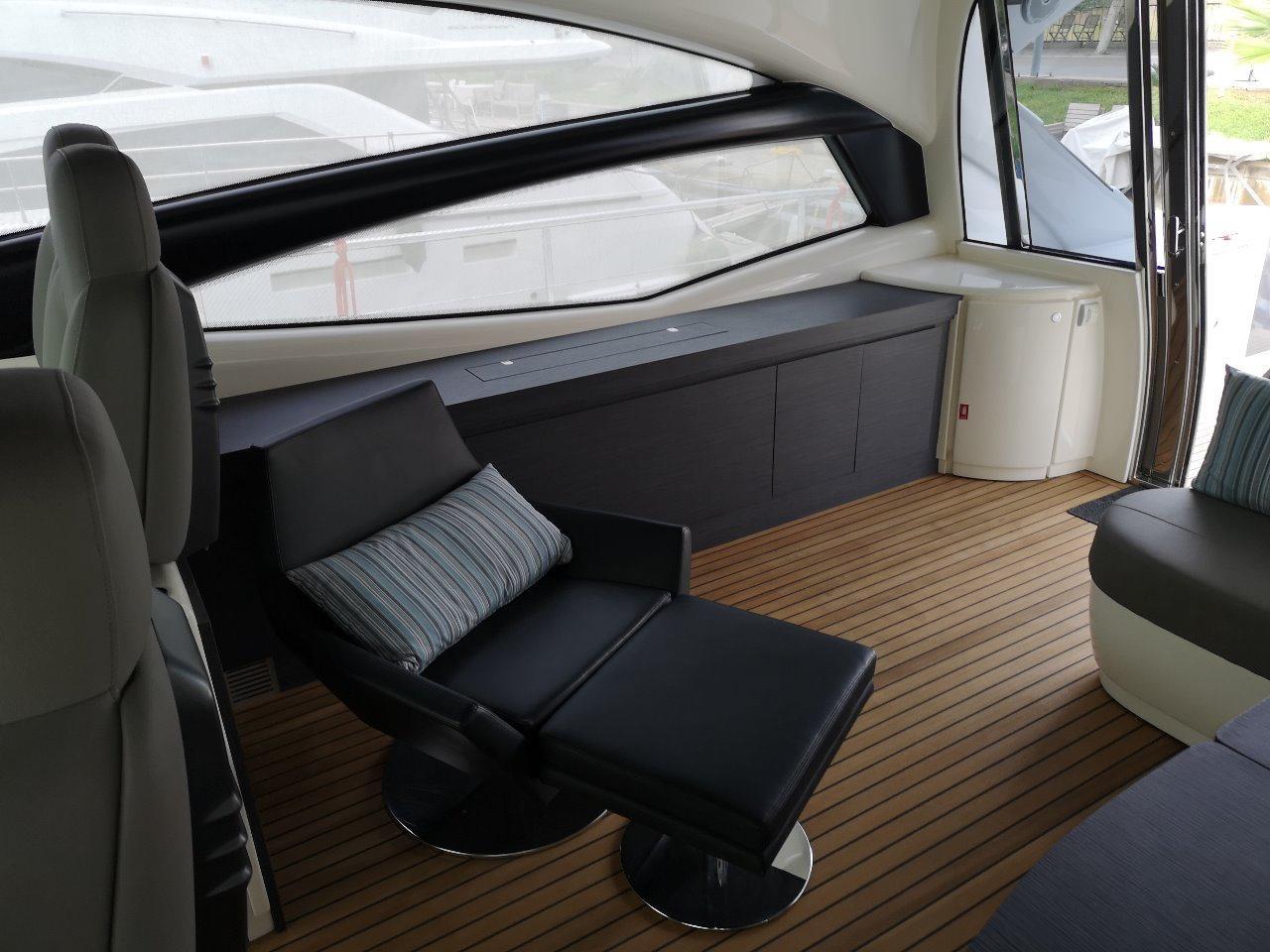 2007 Pershing 62 Motor Yachts for sale - YachtWorld