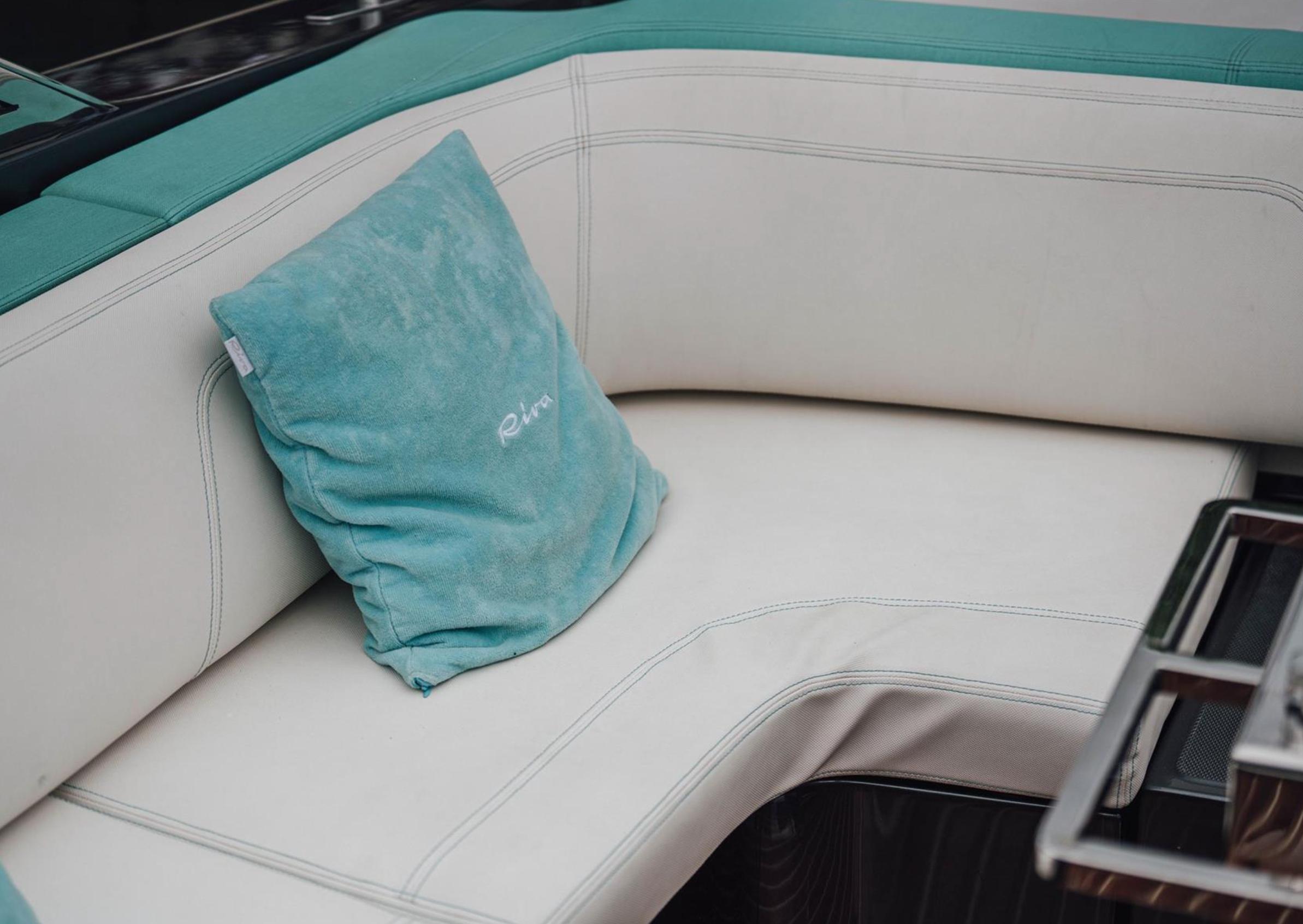 2018 Riva 38 Rivamare Motor Yachts for sale - YachtWorld