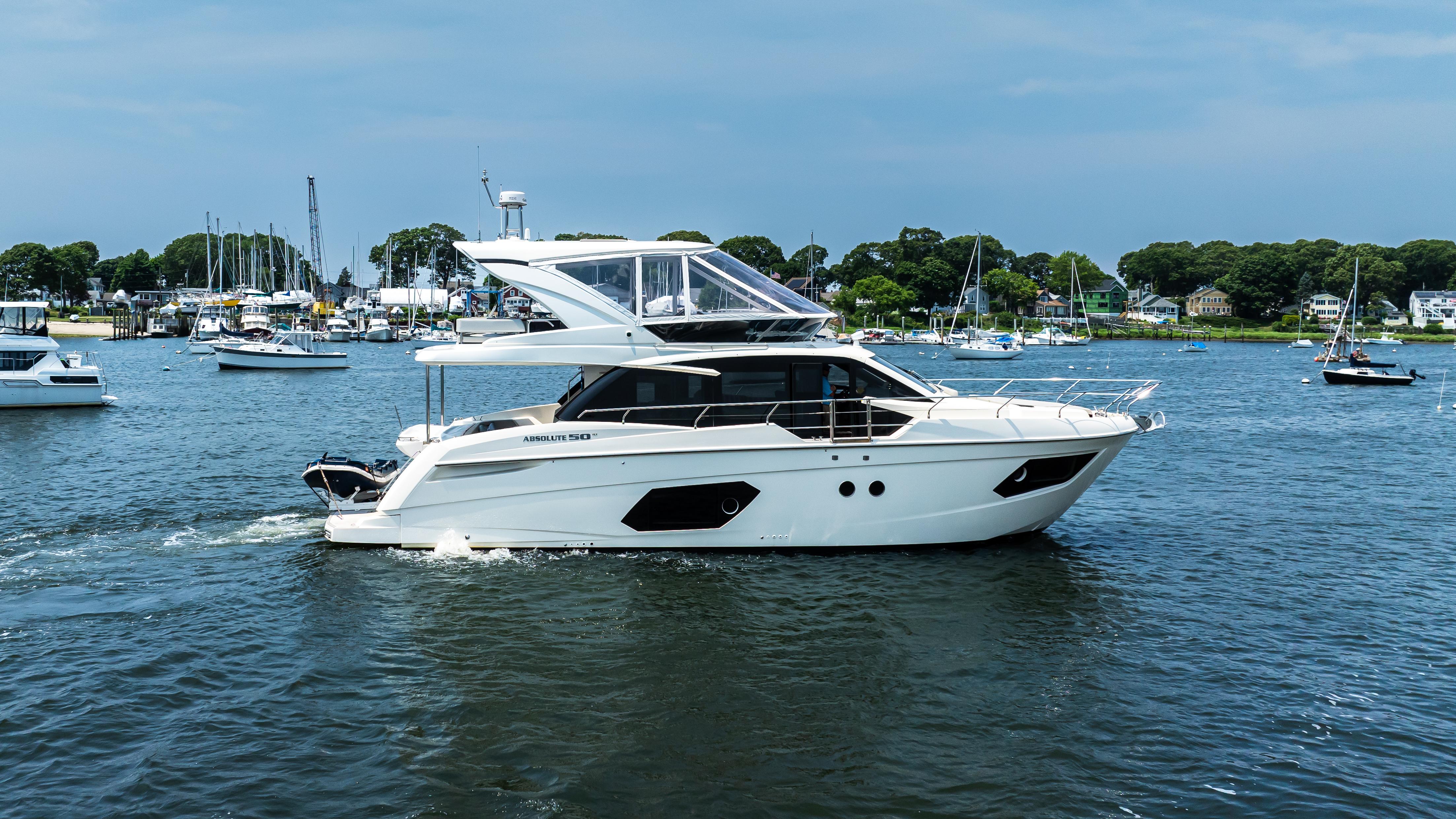 2022 Absolute 50 Fly Flybridge for sale - YachtWorld