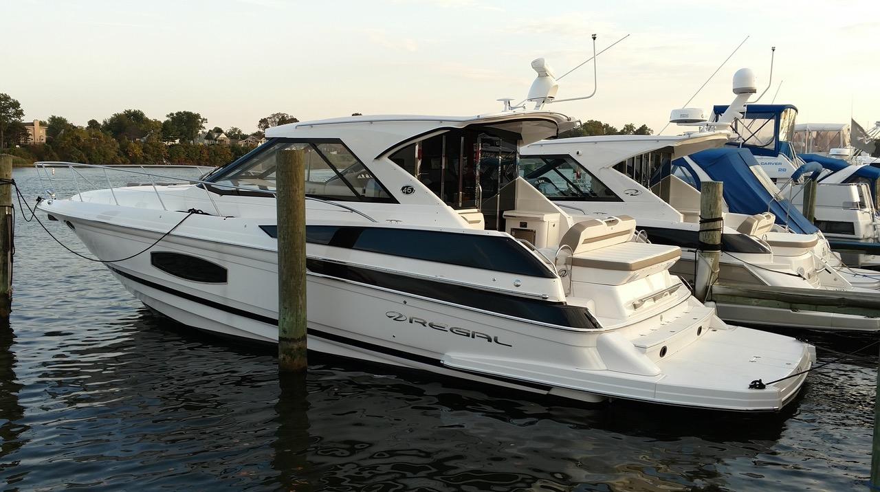 2017 Regal 46 Sport Coupe Cruiser for sale - YachtWorld
