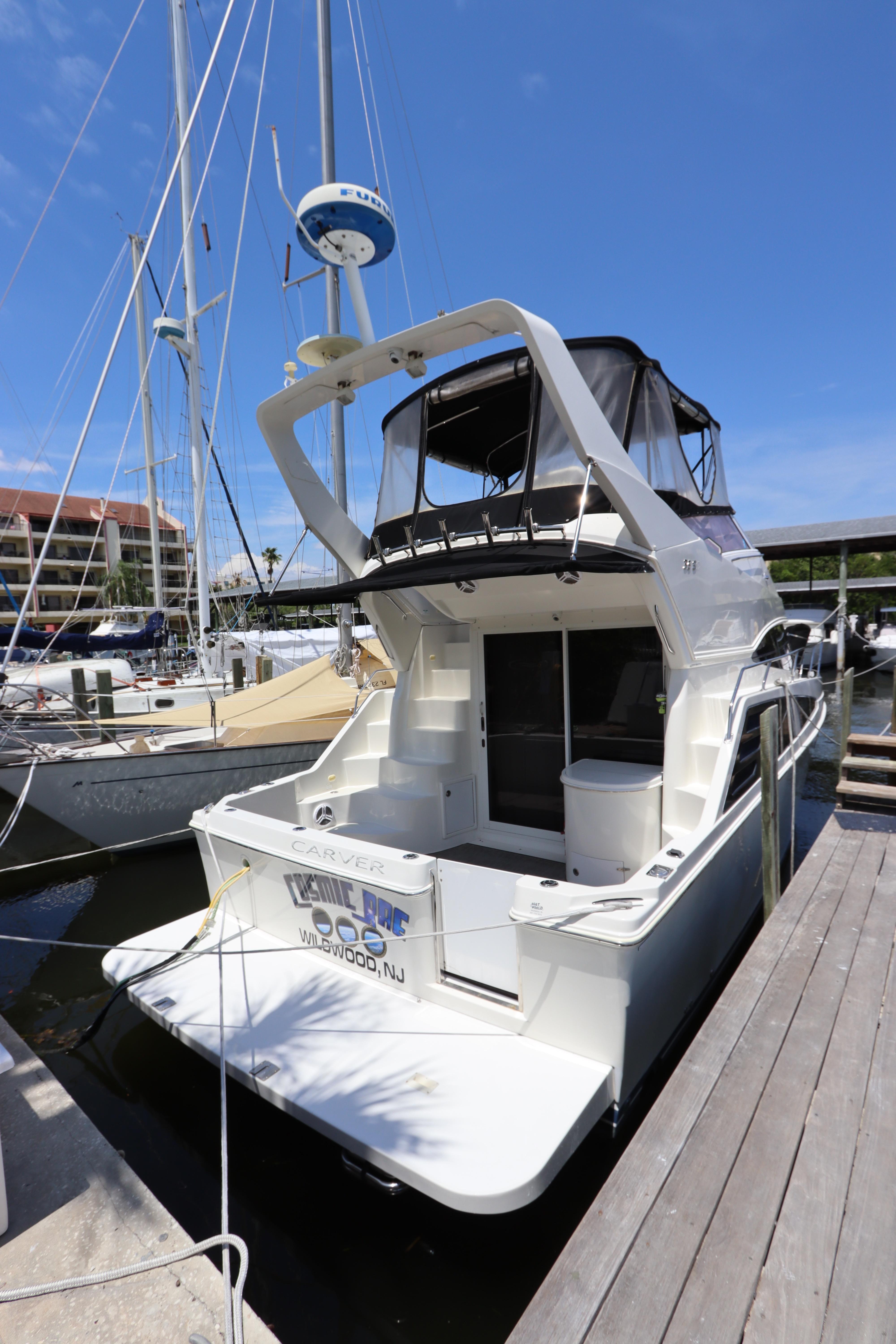 2007 Carver 35 Super Sport Motor Yachts for sale - YachtWorld