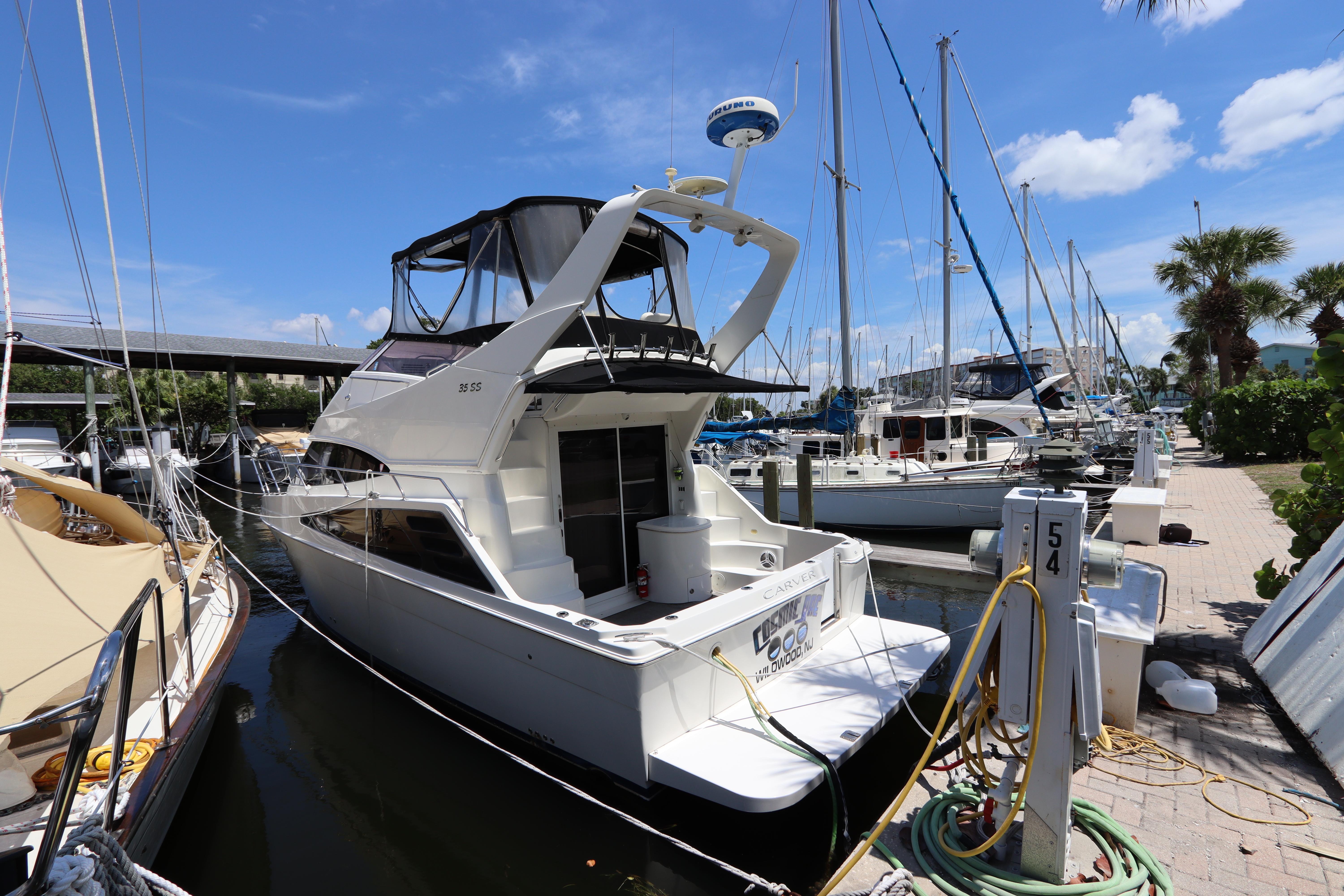 2007 Carver 35 Super Sport Motor Yachts for sale - YachtWorld