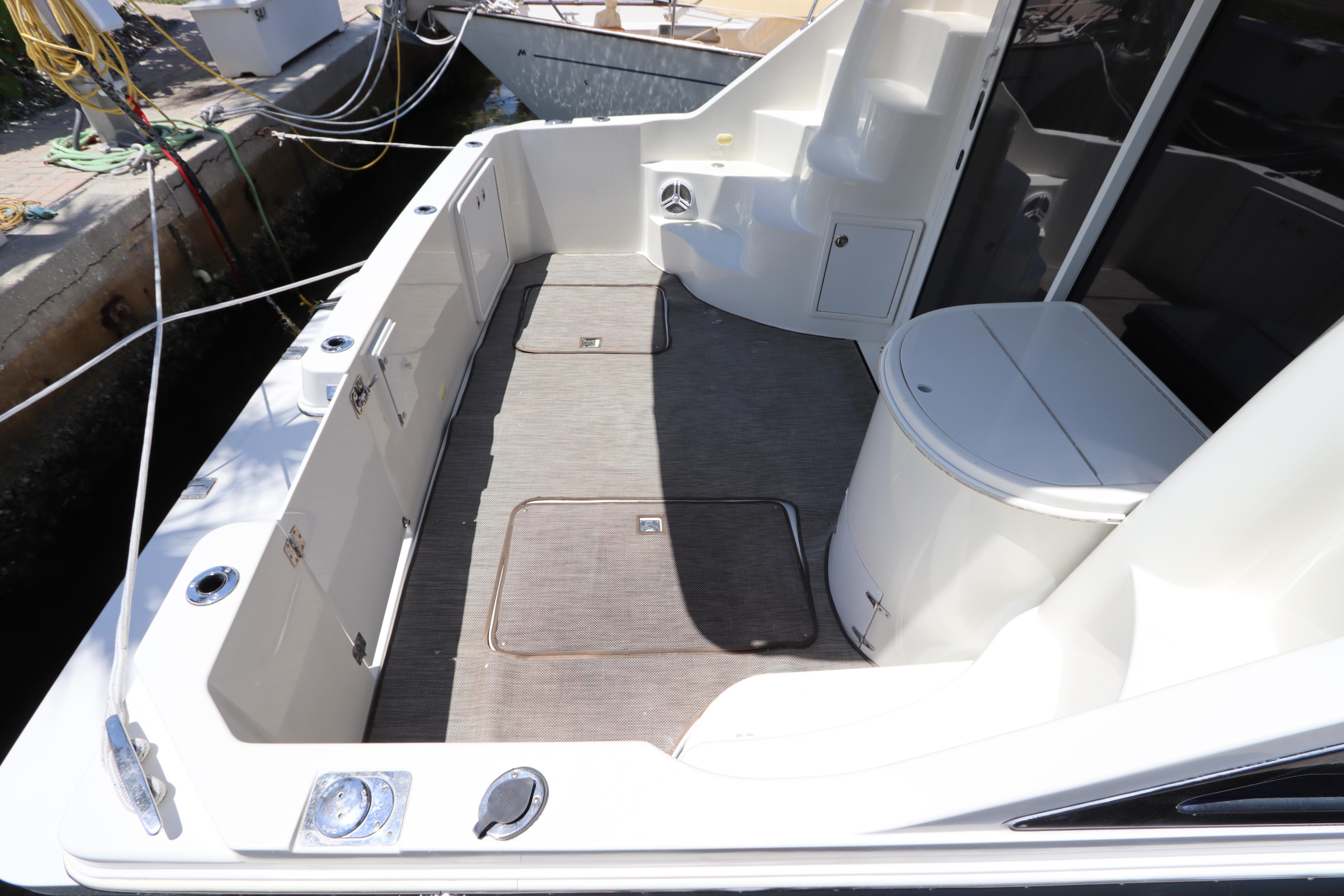 2007 Carver 35 Super Sport Motor Yachts for sale - YachtWorld