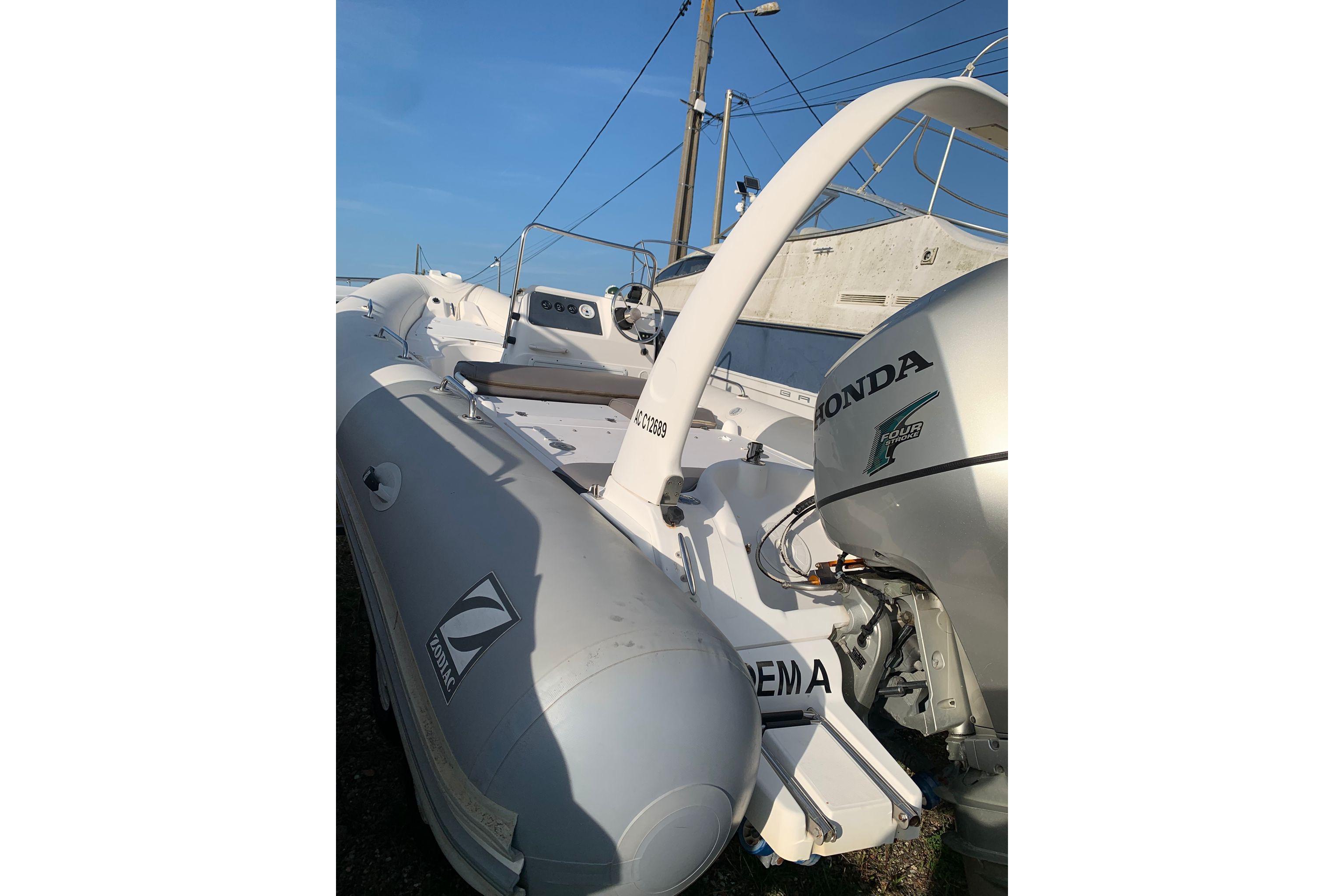 2003 Zodiac Medline II Schlauchboot und rib Kaufen - YachtWorld