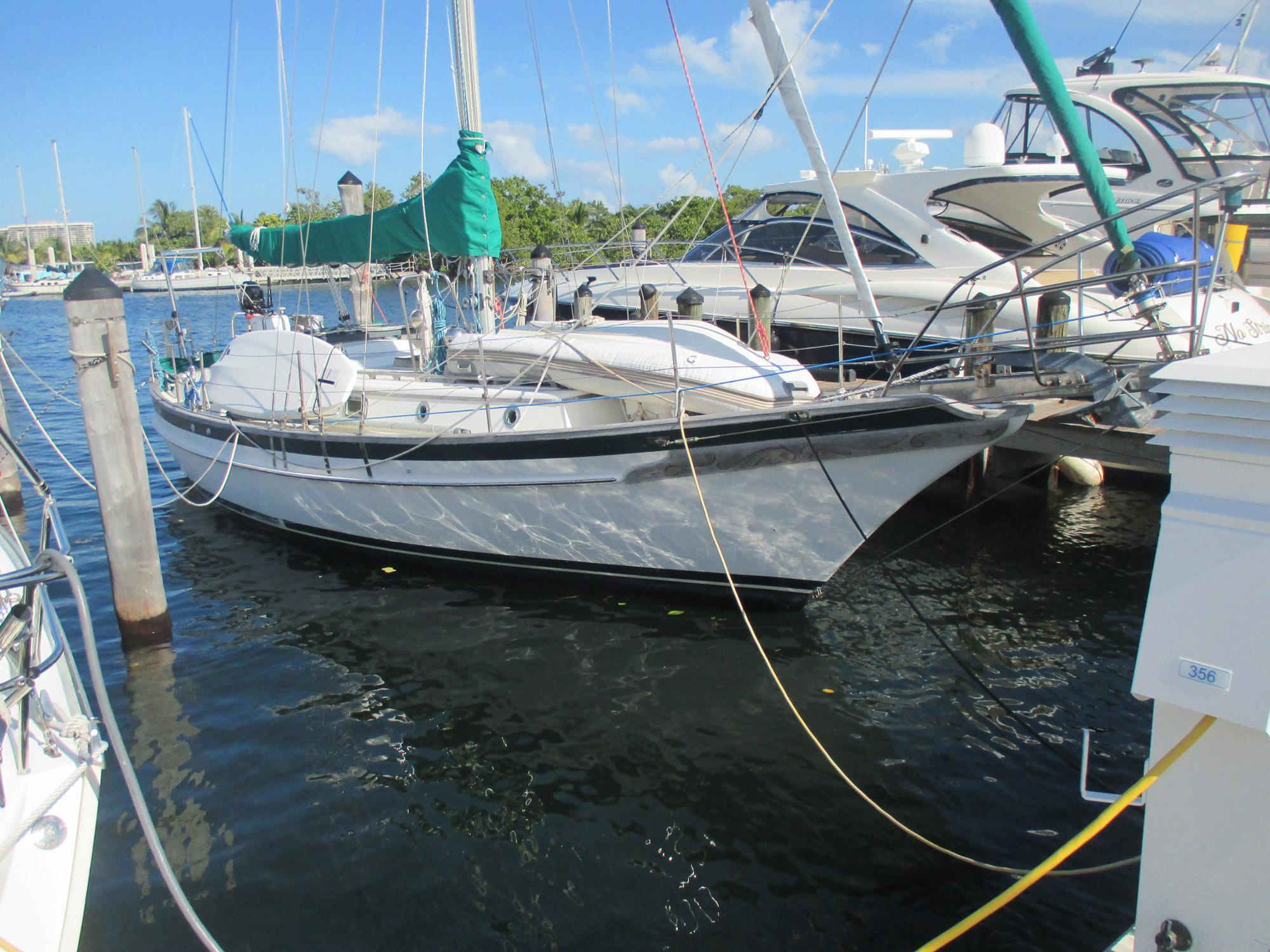 1986 Cabo Rico 38 Segelyacht Kaufen - YachtWorld