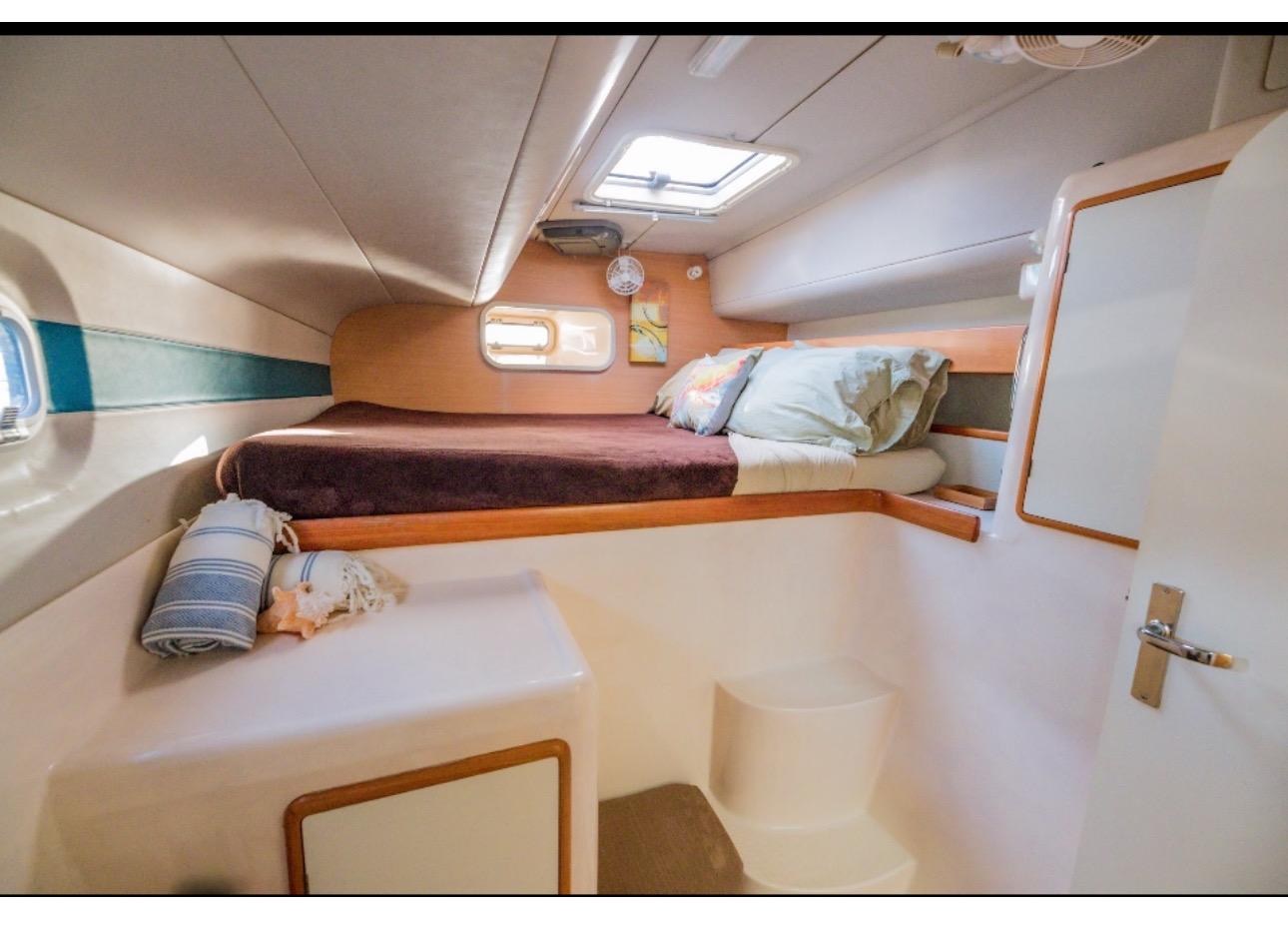 2001 Leopard Moorings Leopard 4500 Catamaran for sale - YachtWorld