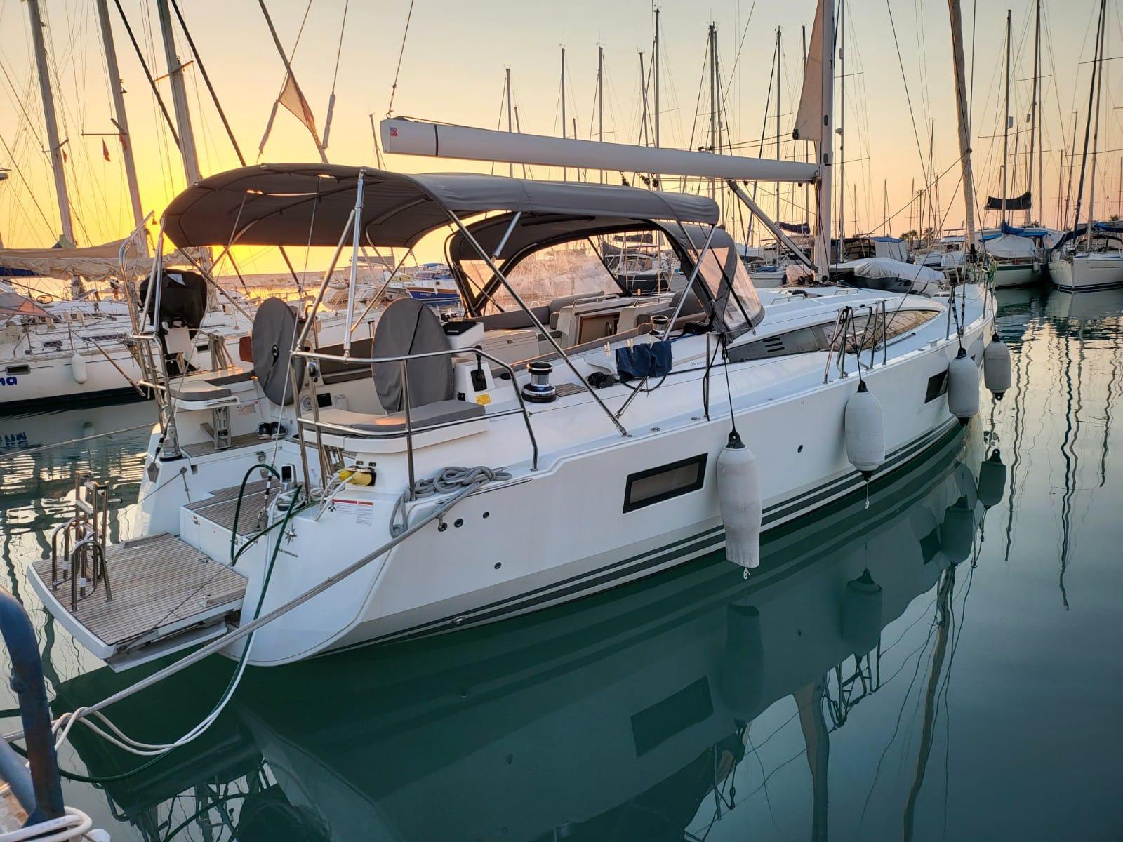 Jeanneau Yacht 51 | 16m | 2021 | Boats and Outboards