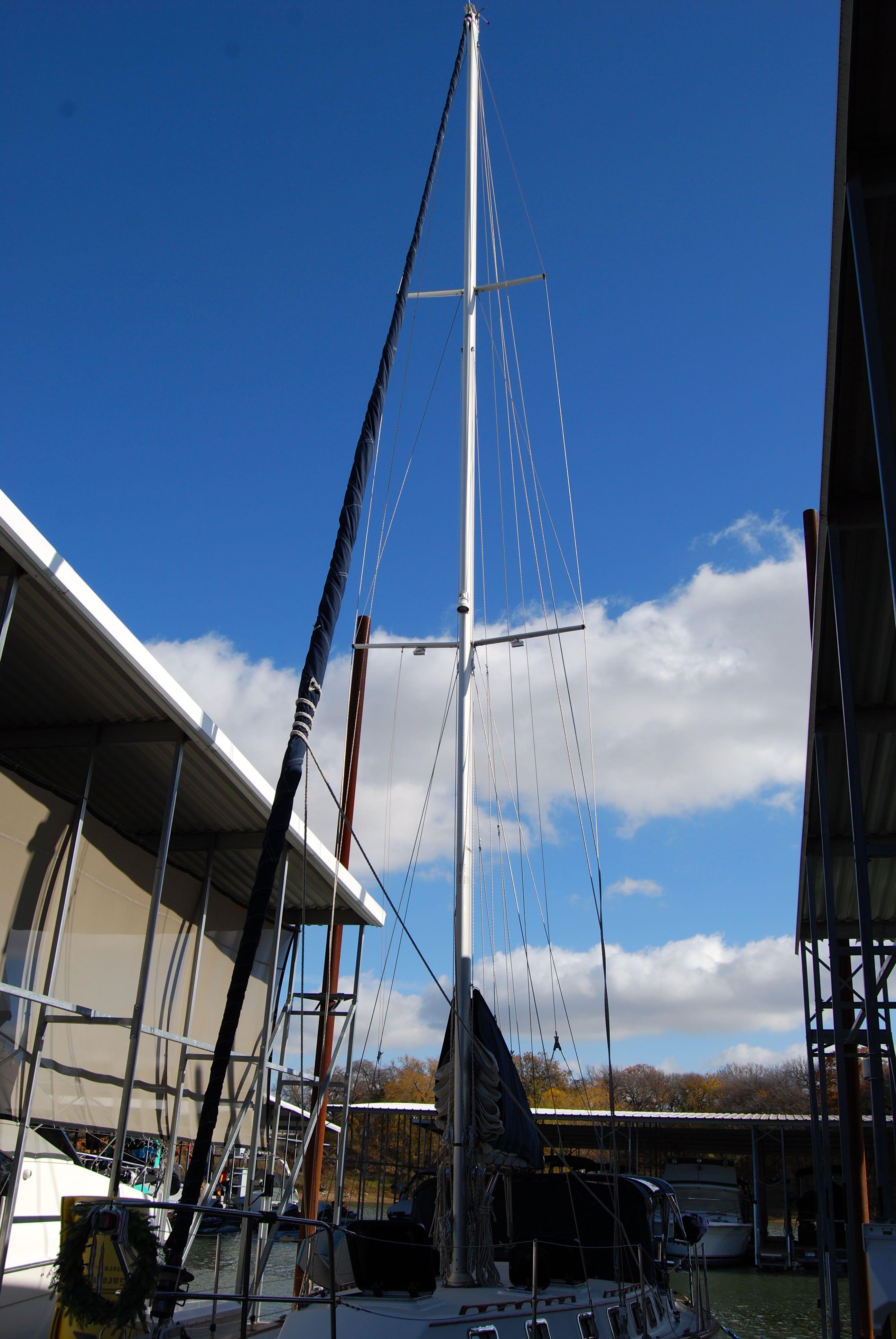 1985 Endeavour 38 Sloop for sale - YachtWorld