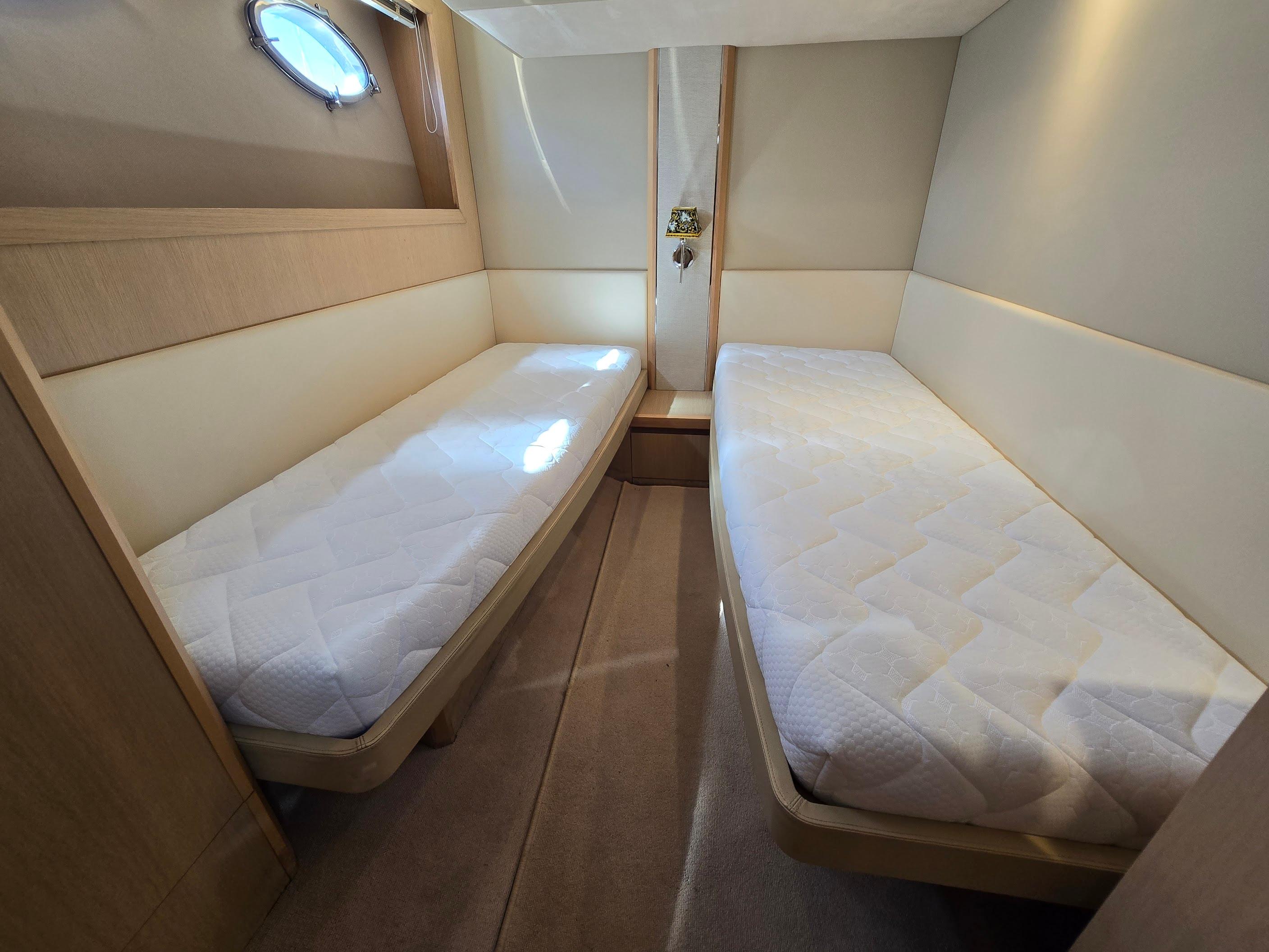 2008 Princess V53 Cruiser for sale - YachtWorld