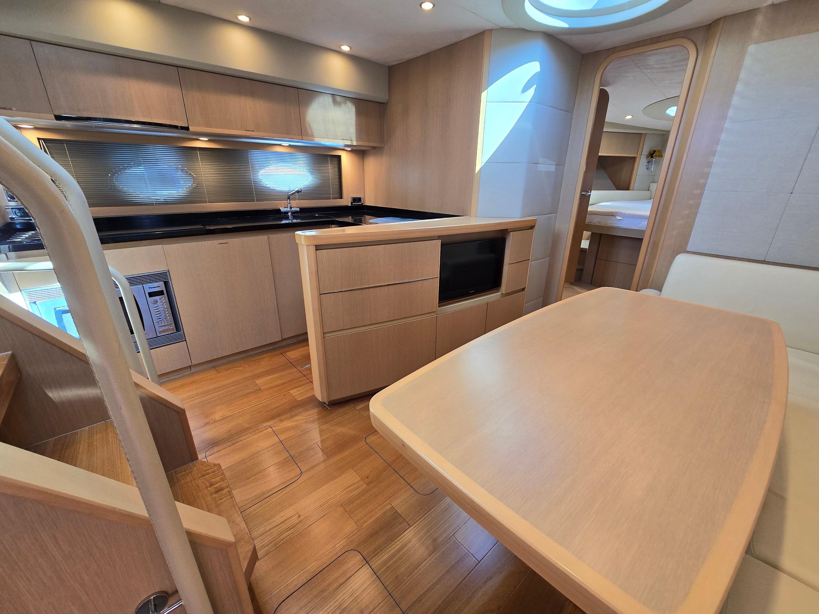 2008 Princess V53 Cruiser for sale - YachtWorld