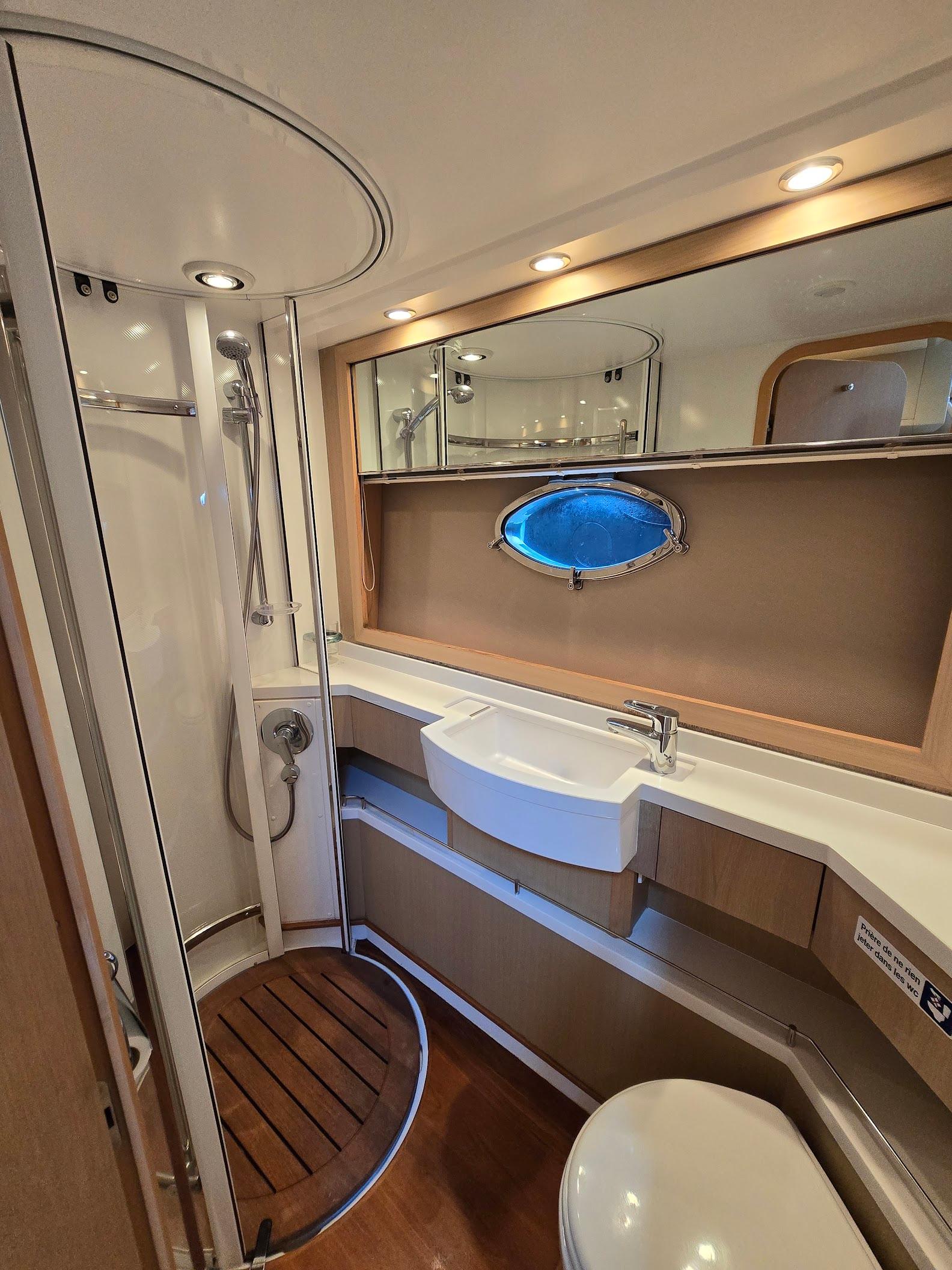 2008 Princess V53 Cruiser for sale - YachtWorld