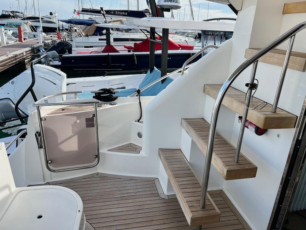 2004 Fairline Phantom 40 Motor Yachts for sale - YachtWorld