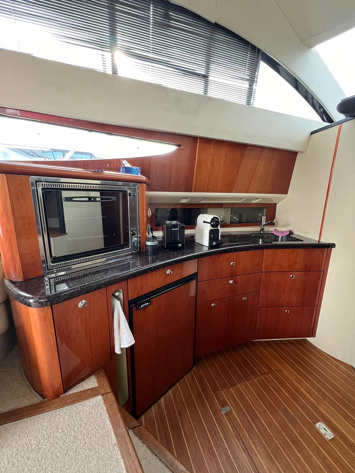 2004 Fairline Phantom 40 Motor Yachts for sale - YachtWorld