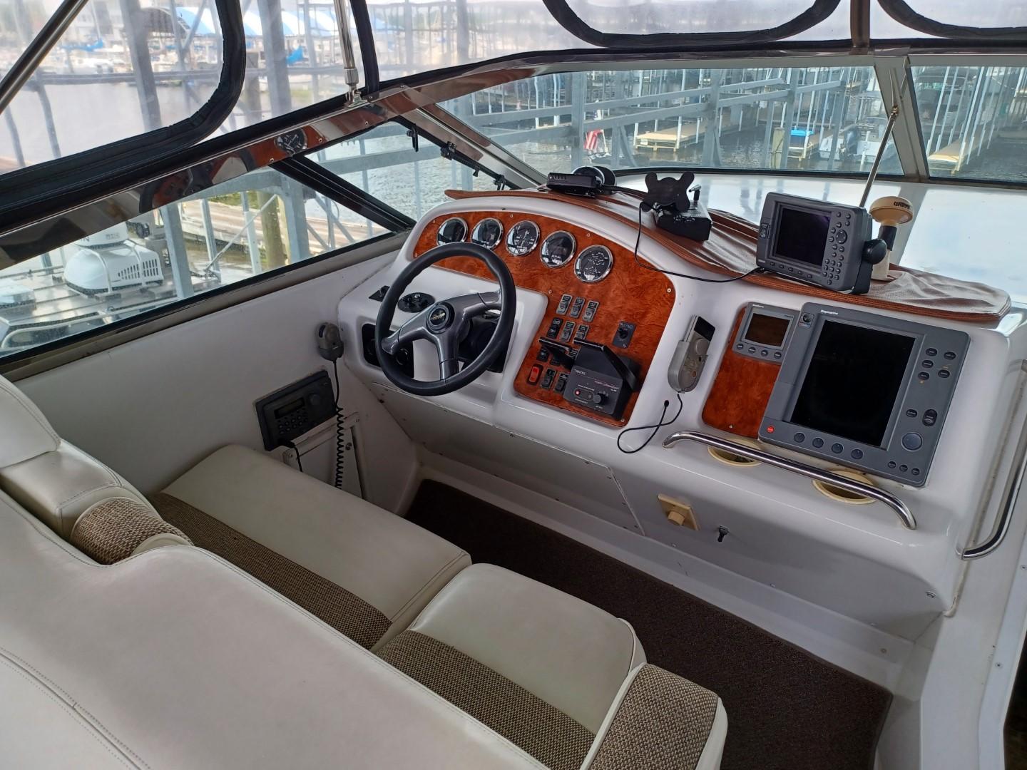 2000 Carver 530 Voyager Pilothouse Motor Yacht for sale - YachtWorld