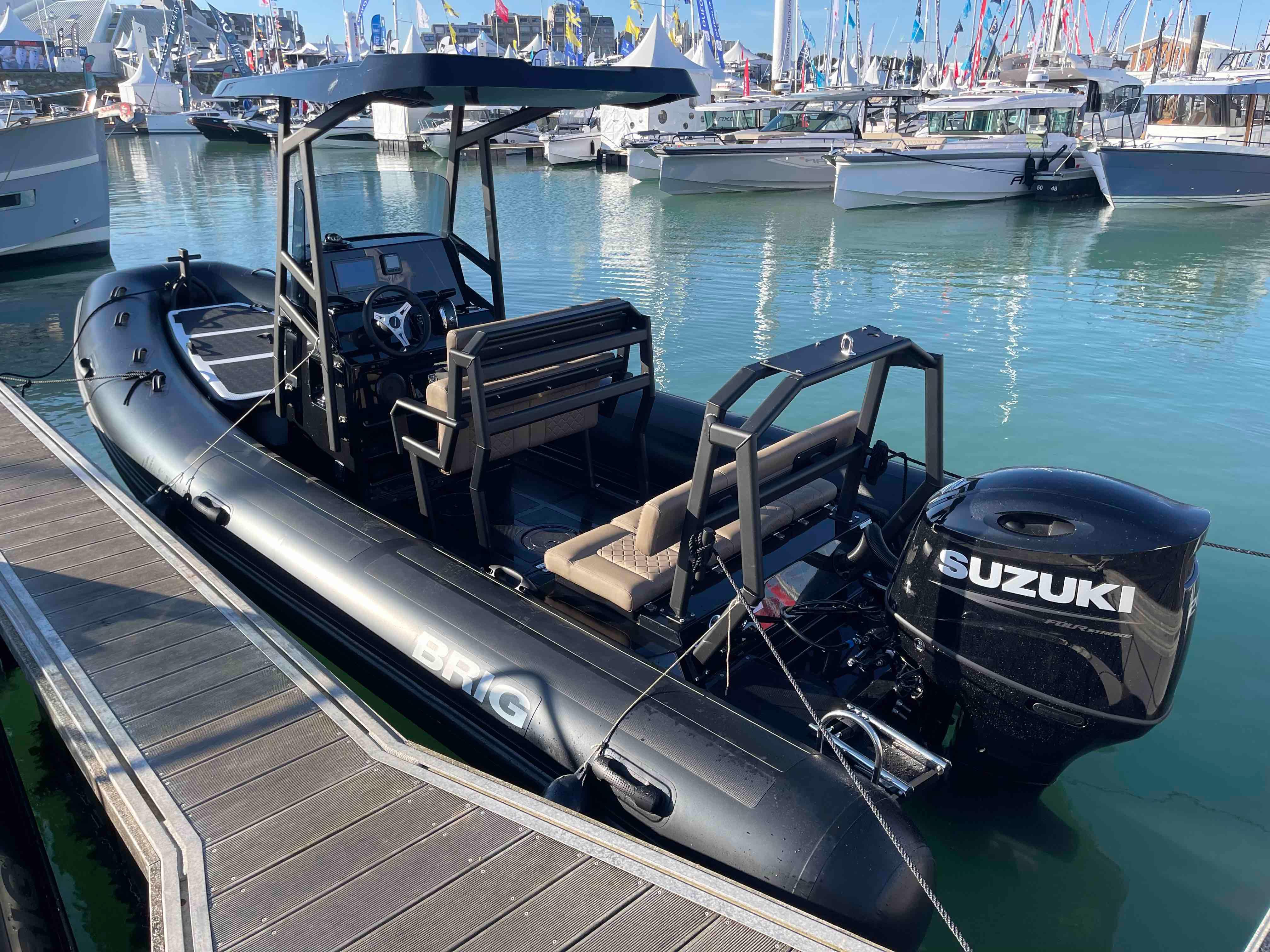 New Brig Navigator 22 in 14 - Calvados - iNautia