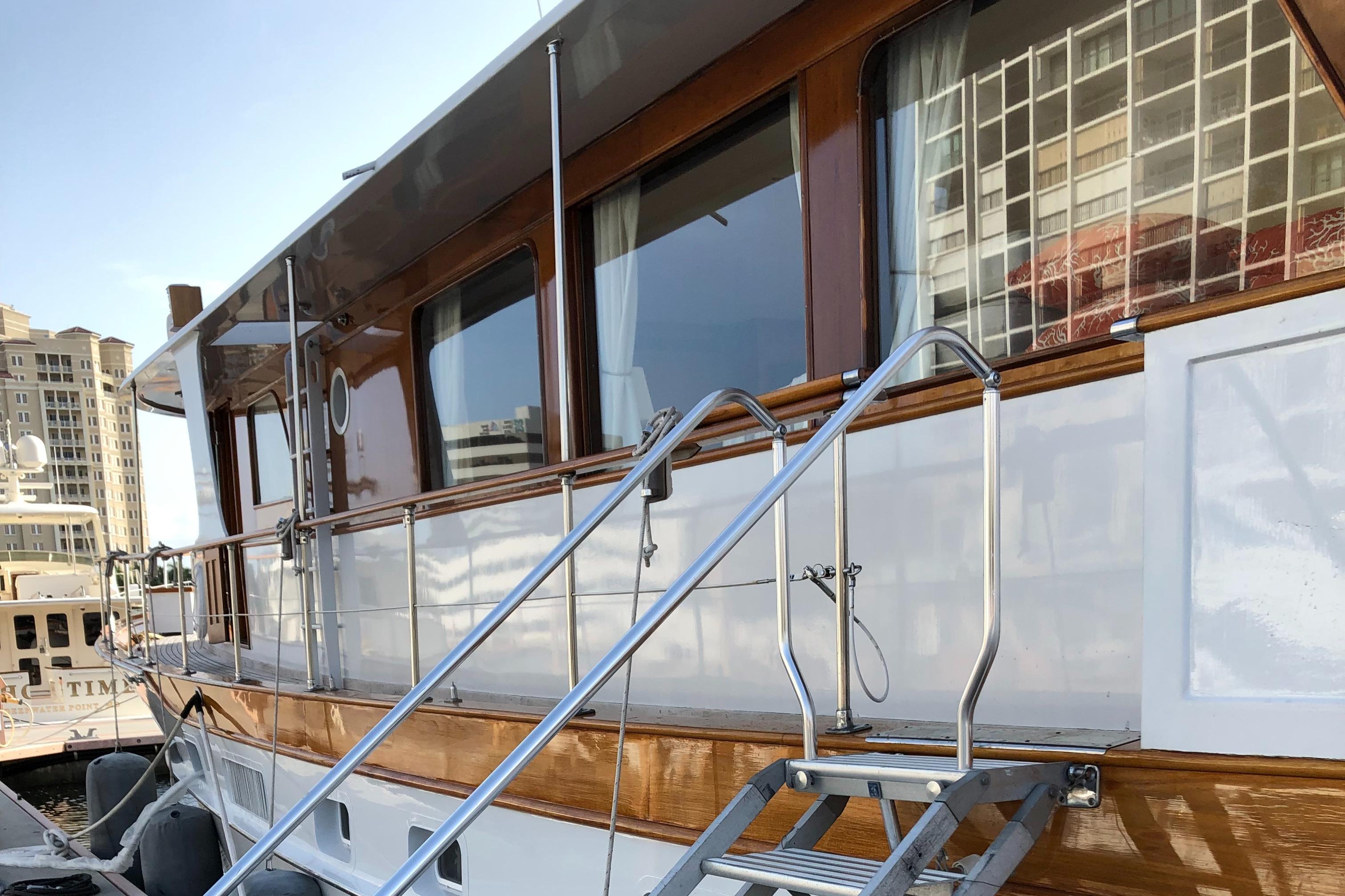 1972 Trumpy 72 Houseboat House for sale - YachtWorld