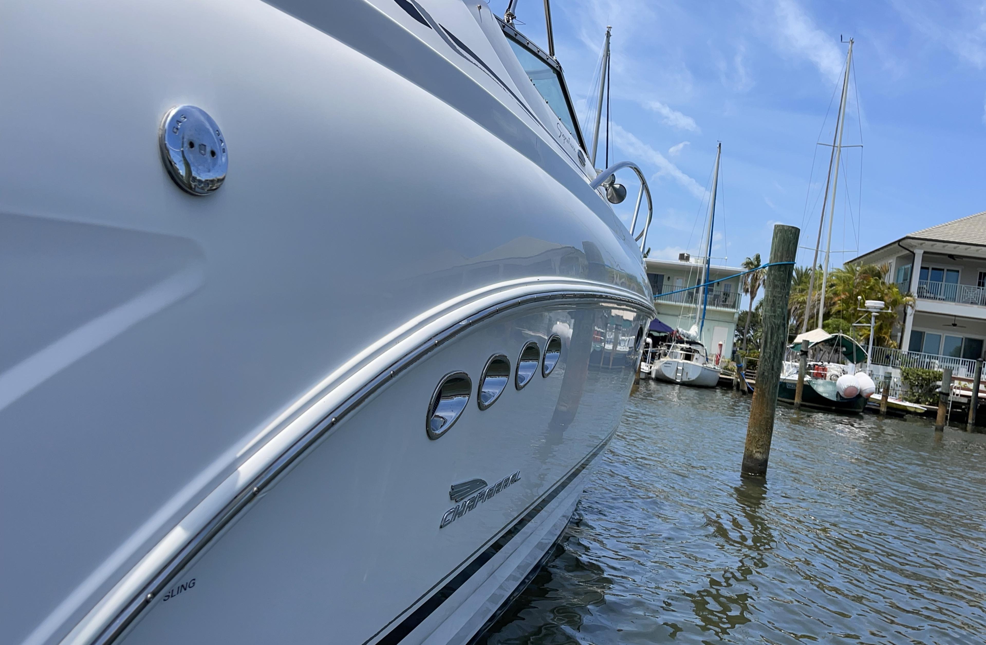 2001 Chaparral 350 Signature Cruiser for sale - YachtWorld