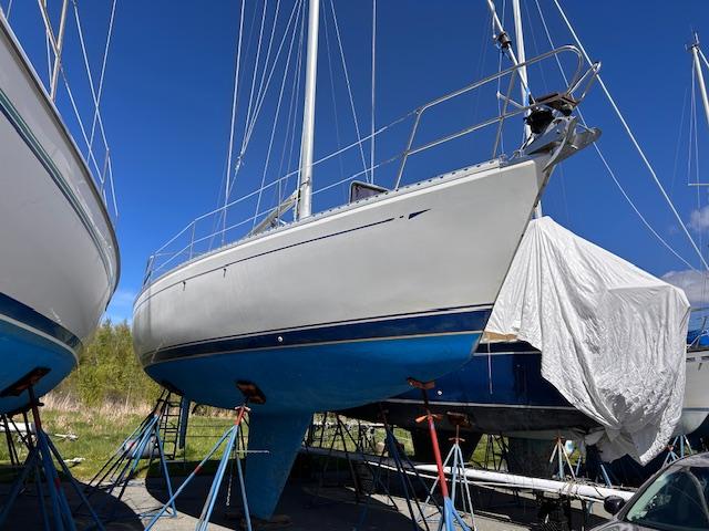 1989 CAL 33-2 Racer/Cruiser for sale - YachtWorld