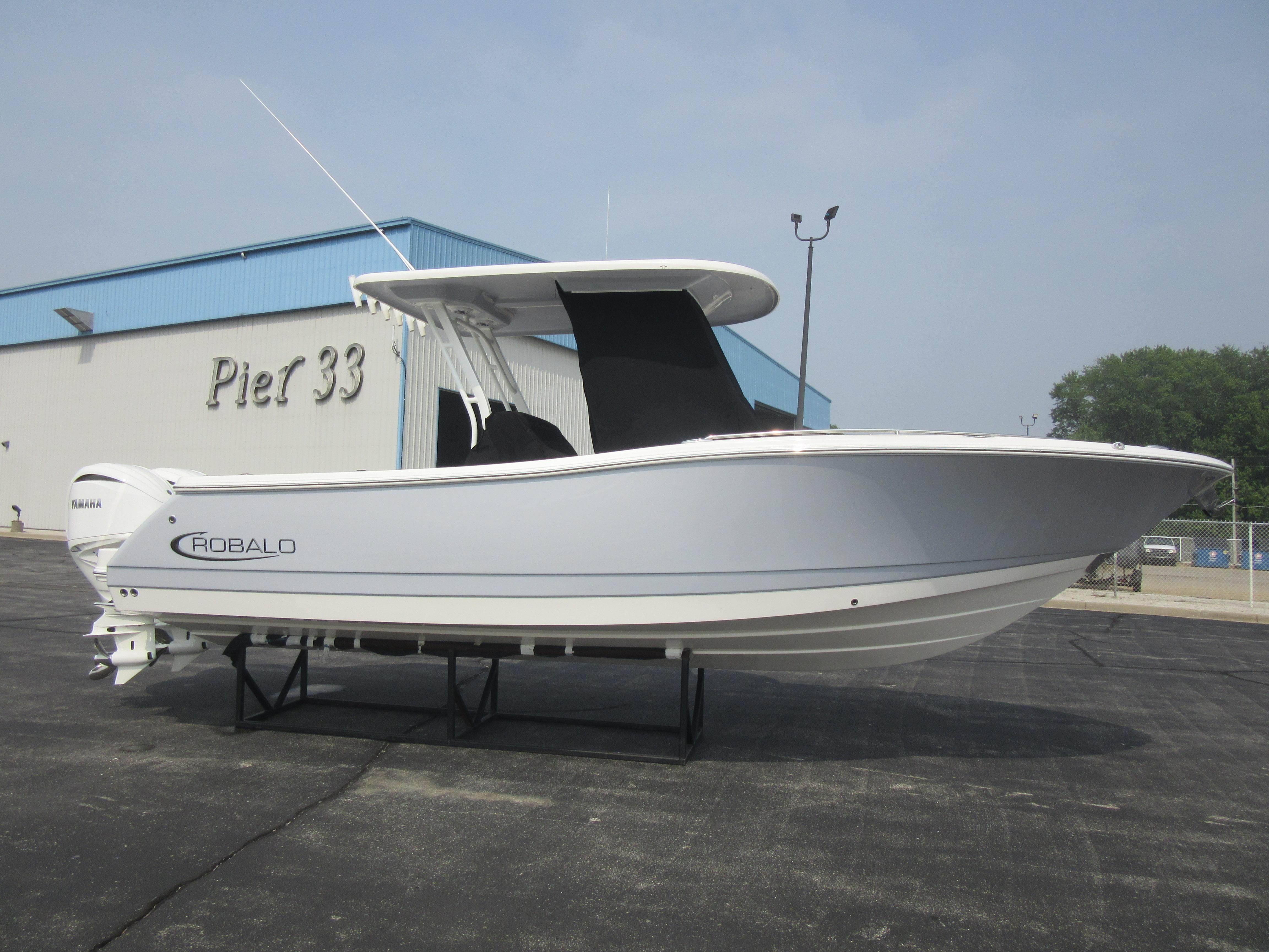 2023 Robalo R270 Center Console for sale - YachtWorld