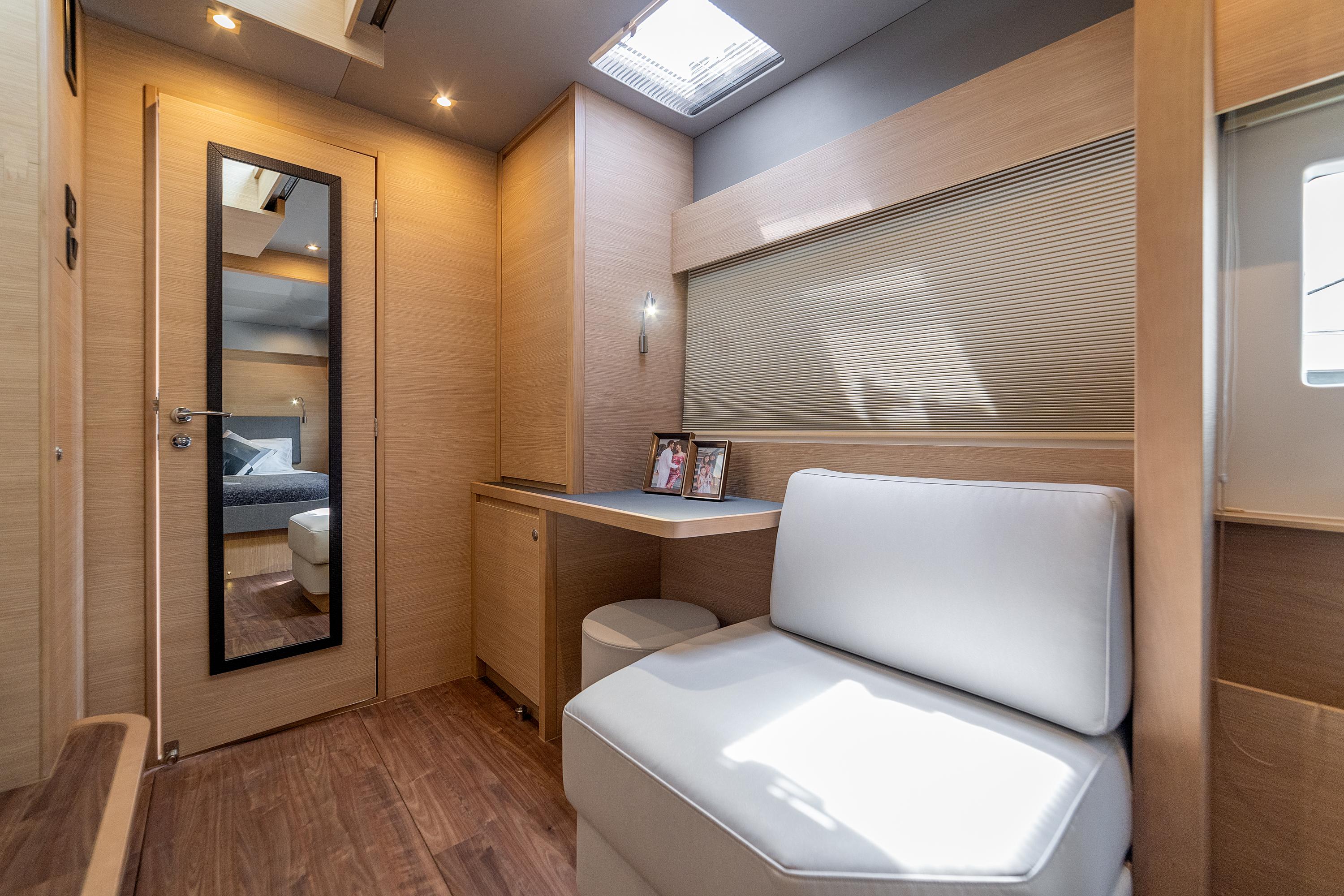 2022 Aquila 54 Power Catamaran for sale - YachtWorld