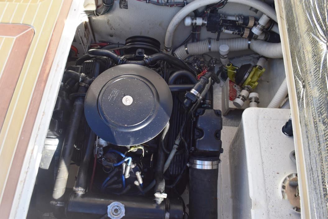 1995 Bertram 30 Moppie Express Cruiser for sale - YachtWorld