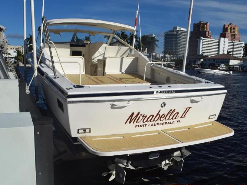 1995 Bertram 30 Moppie Express Cruiser for sale - YachtWorld