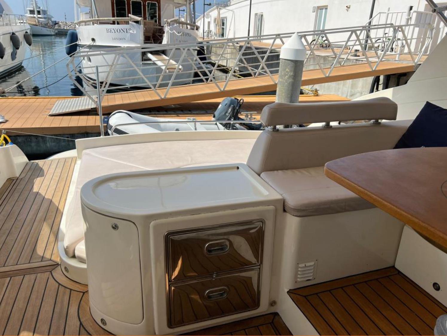 2004 Baia 48 Flash Express Cruiser for sale - YachtWorld