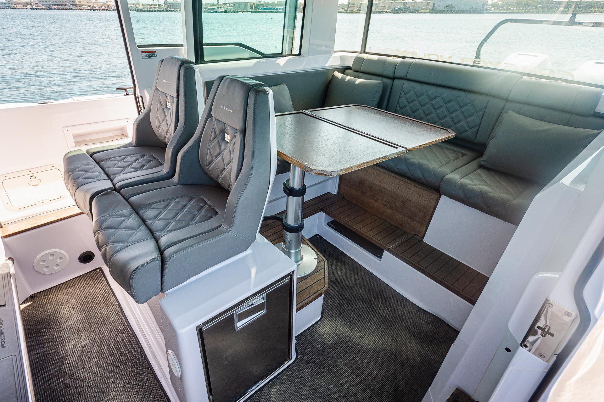 2020 Axopar Cross Cabin High Performance for sale - YachtWorld