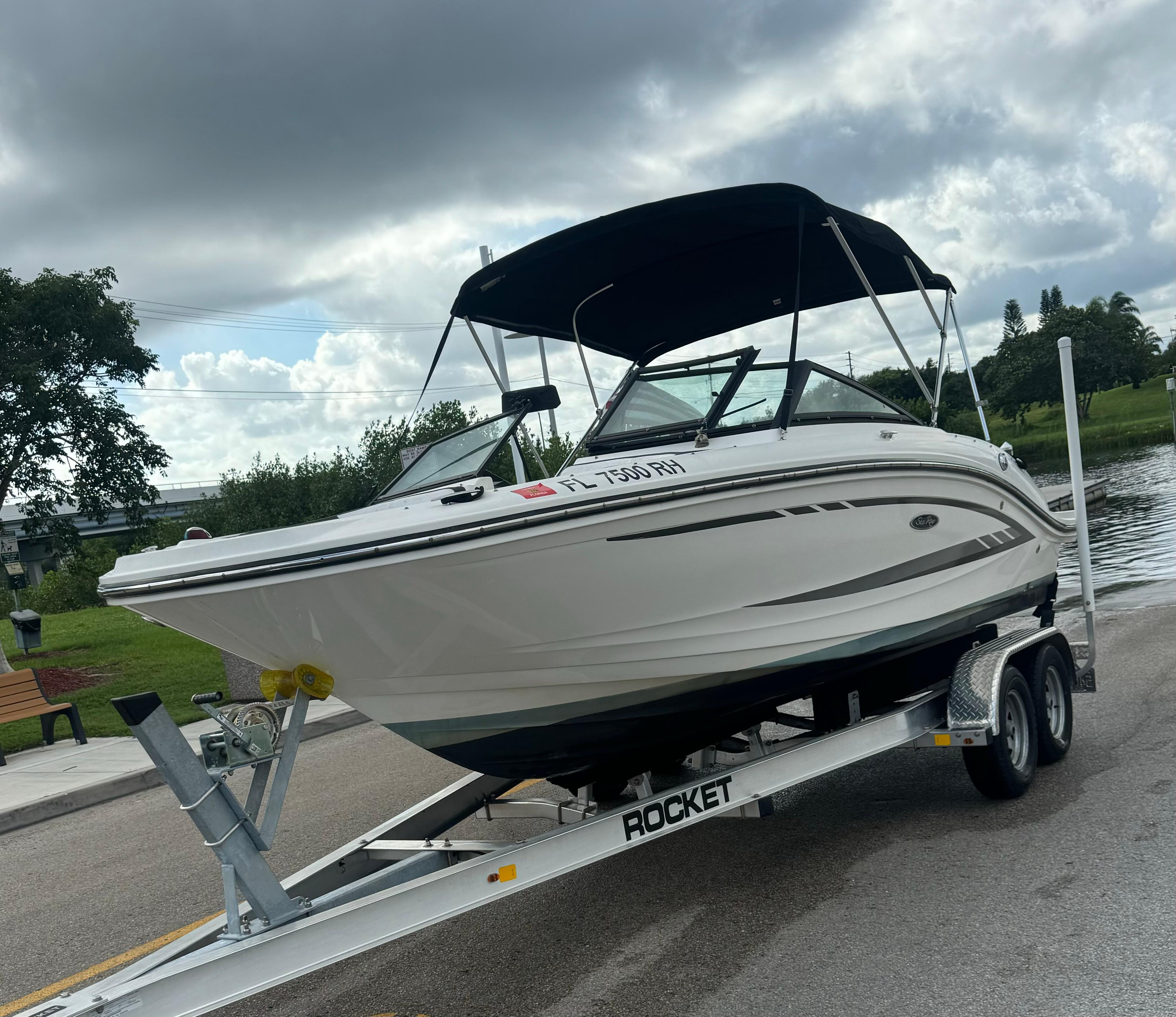 2017 Sea Ray 19 SPX Center Console for sale - YachtWorld