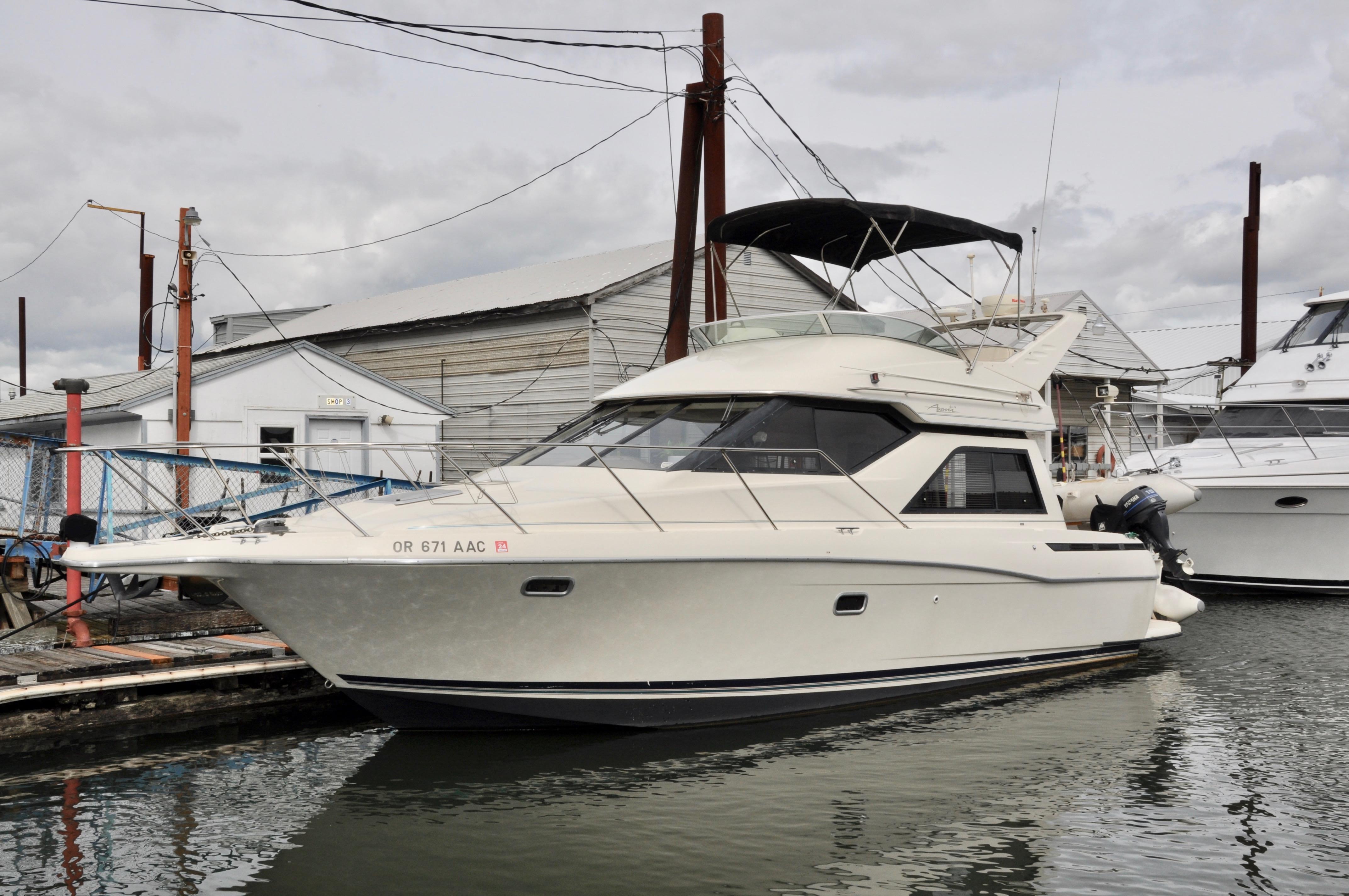 1996 Bayliner 3258 Avanti Flybridge for sale - YachtWorld