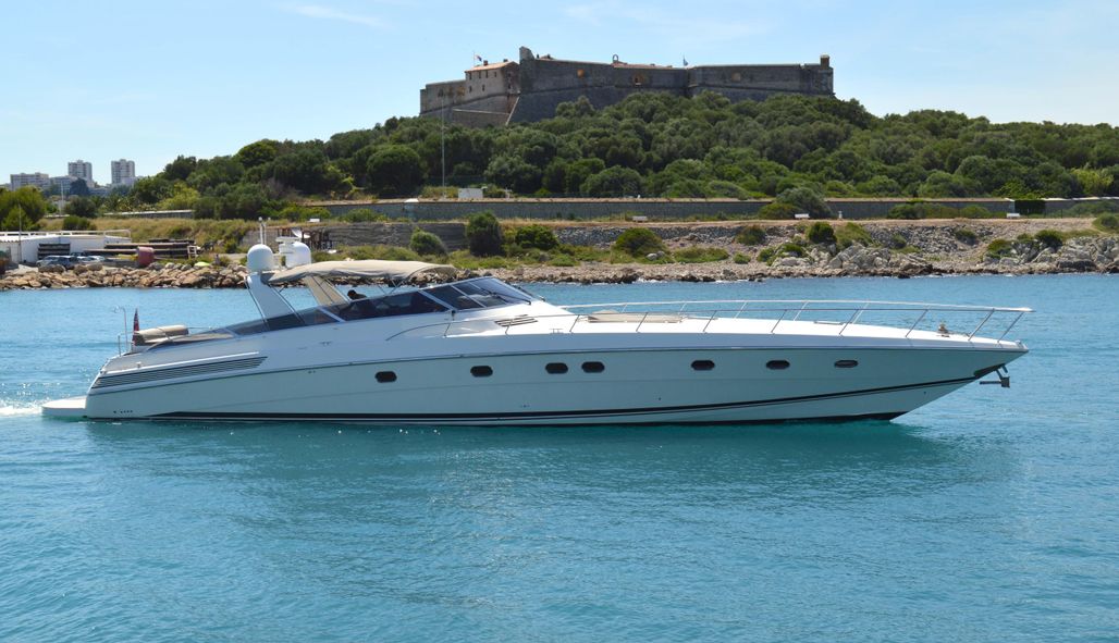 DIVERSION Barche da crociera veloci Baia in vendita- YachtWorld