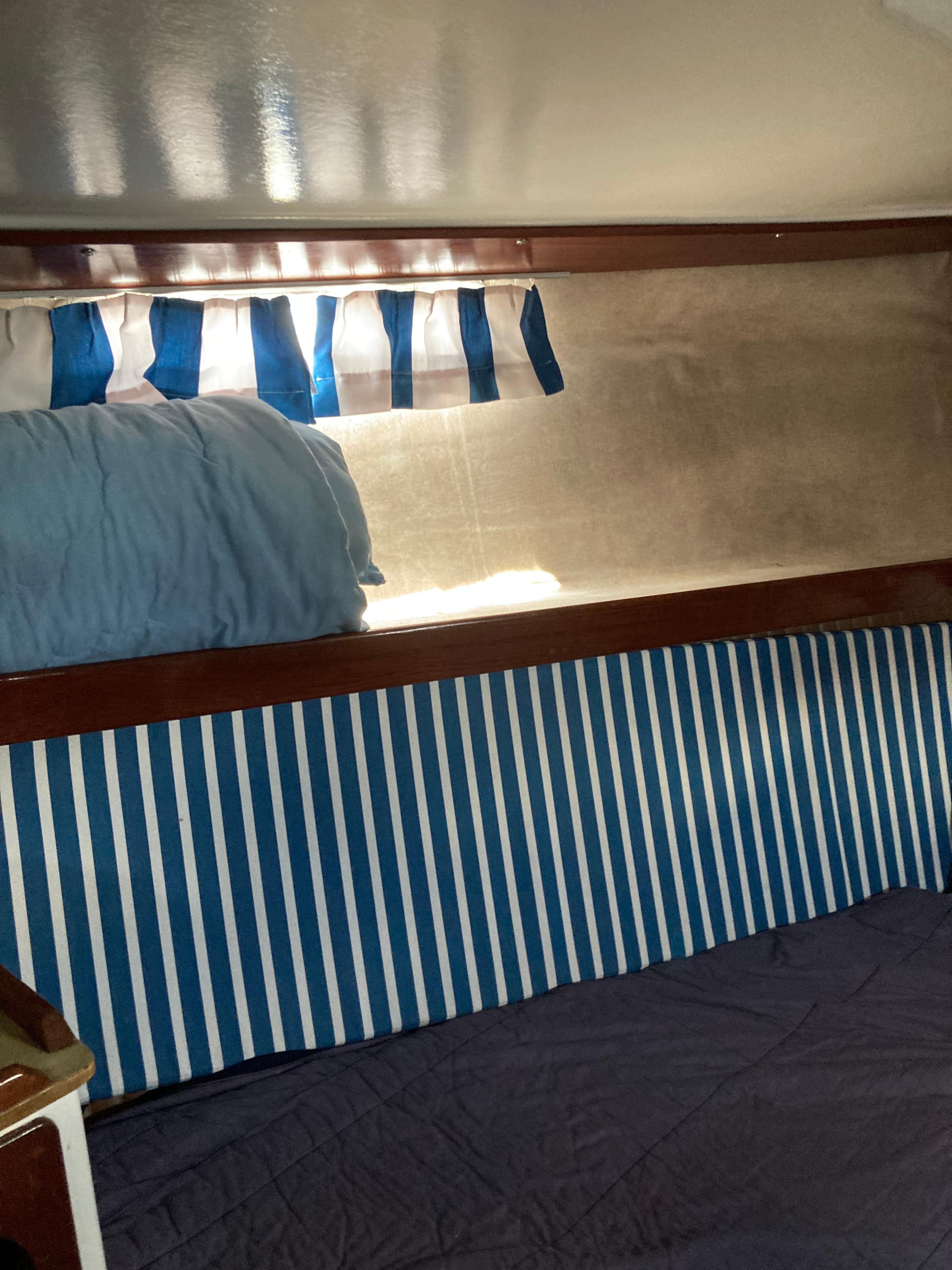 1972 Pearson 390 Center Cockpit Voiliers cockpit central à vendre ...