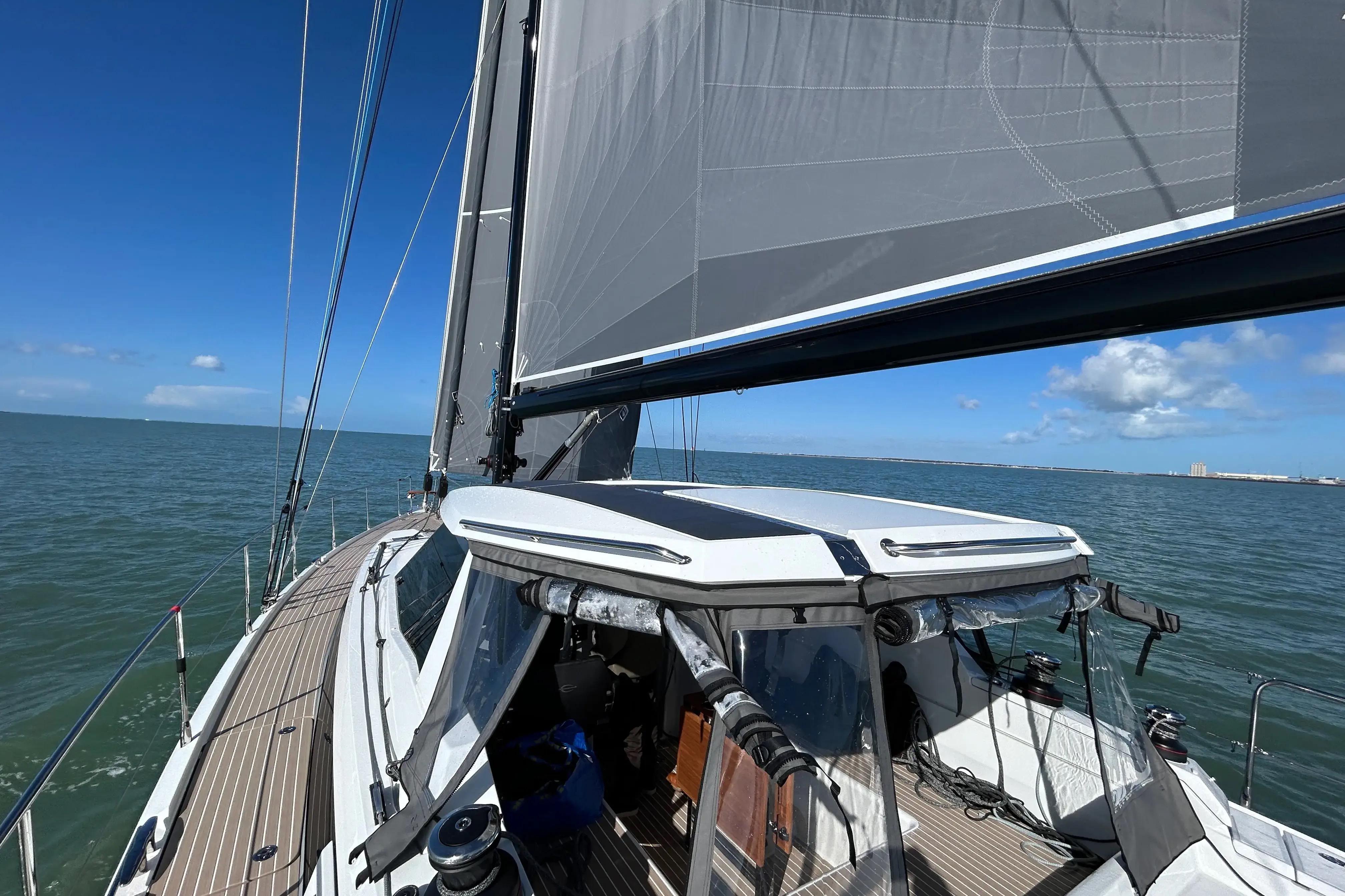 2025 Amel 50 Cruiser for sale - YachtWorld