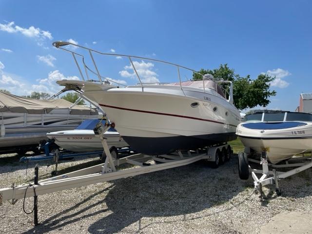 1997 Larson Cabrio 310 Mid-Cabin Express Cruiser for sale - YachtWorld