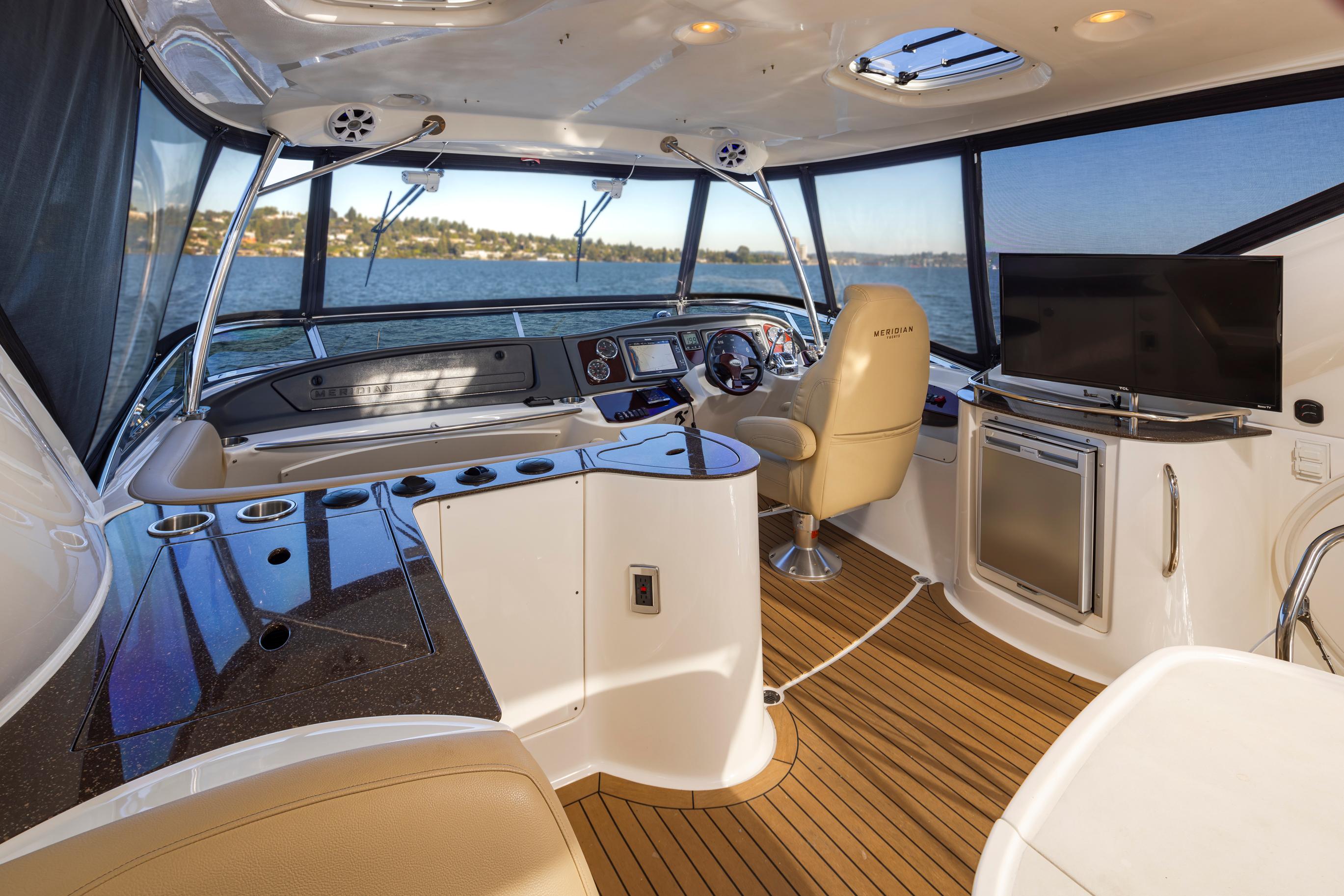 2015 Meridian 441 Sedan Motor Yachts for sale - YachtWorld