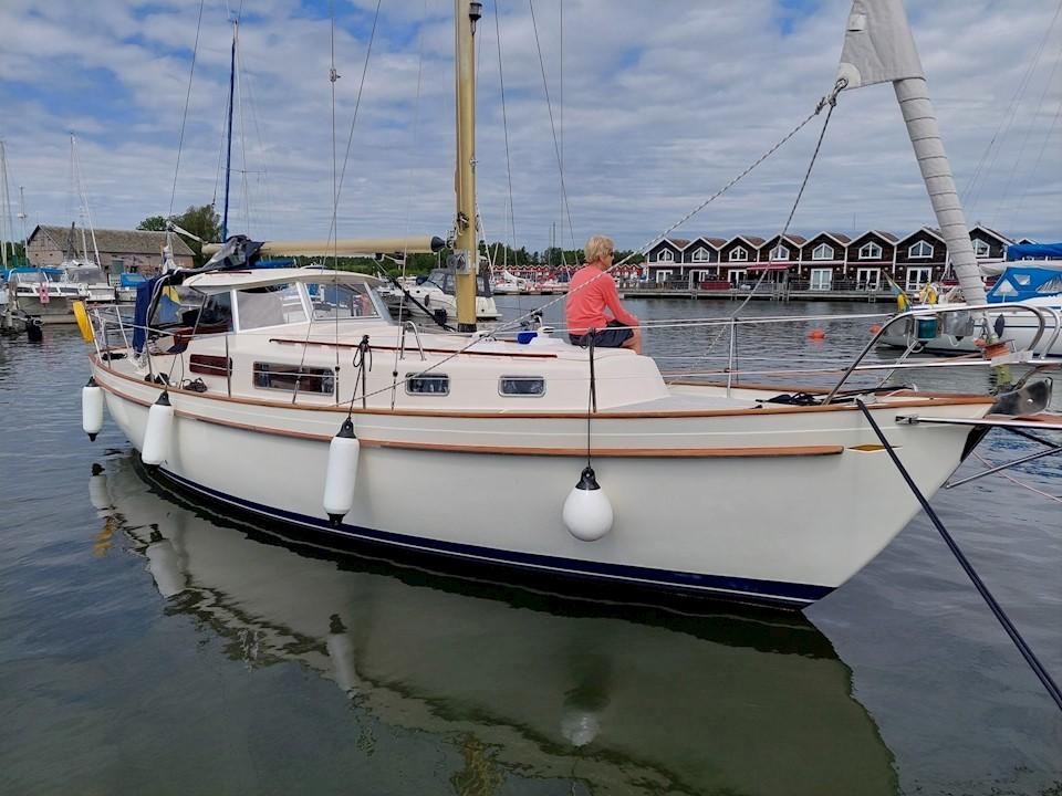 Hallberg-Rassy Rasmus 35 | 1974 | 11m | Boatshop24