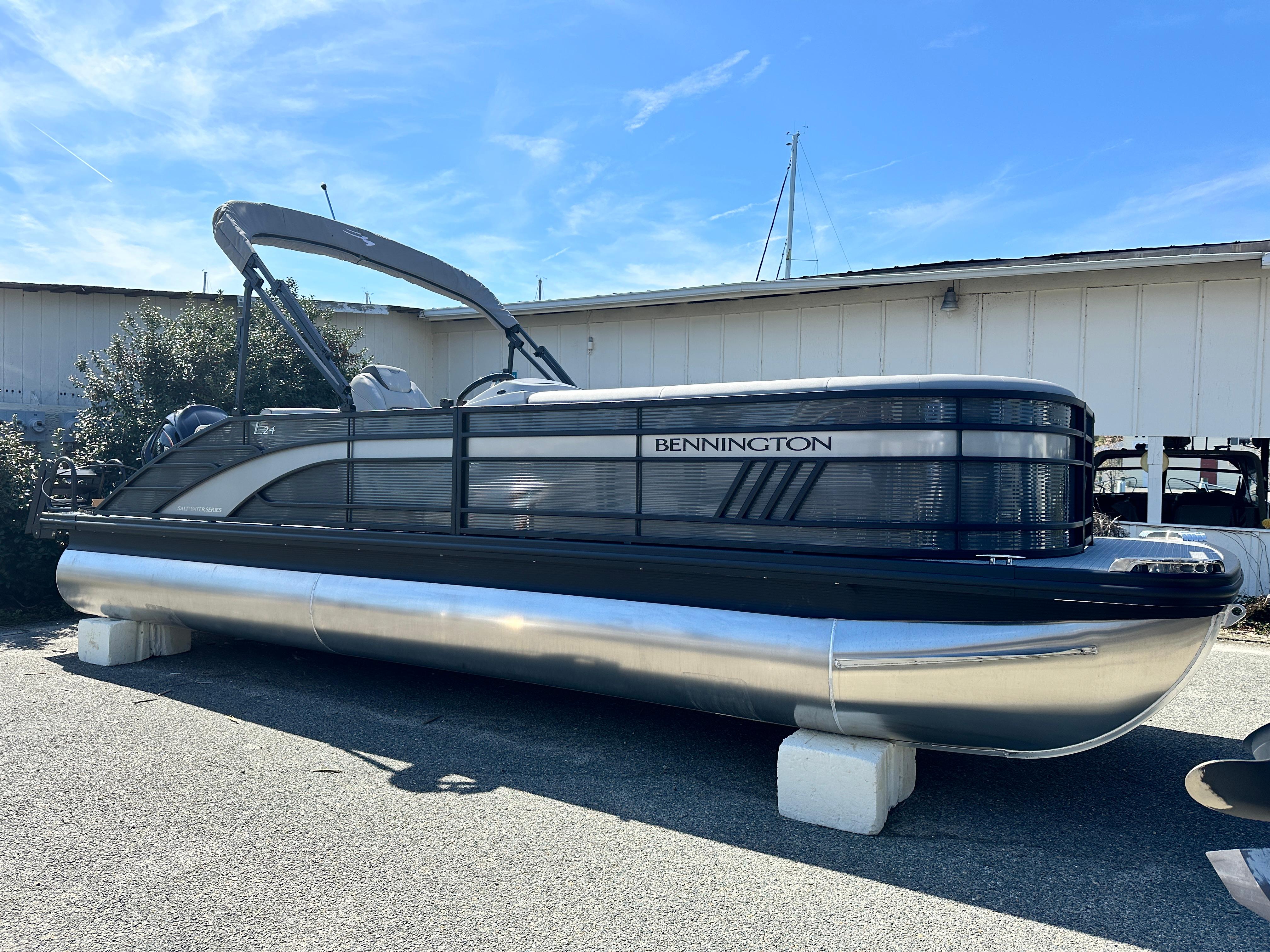 2024 Bennington 24 L SWINGBACK Pontoon for sale - YachtWorld