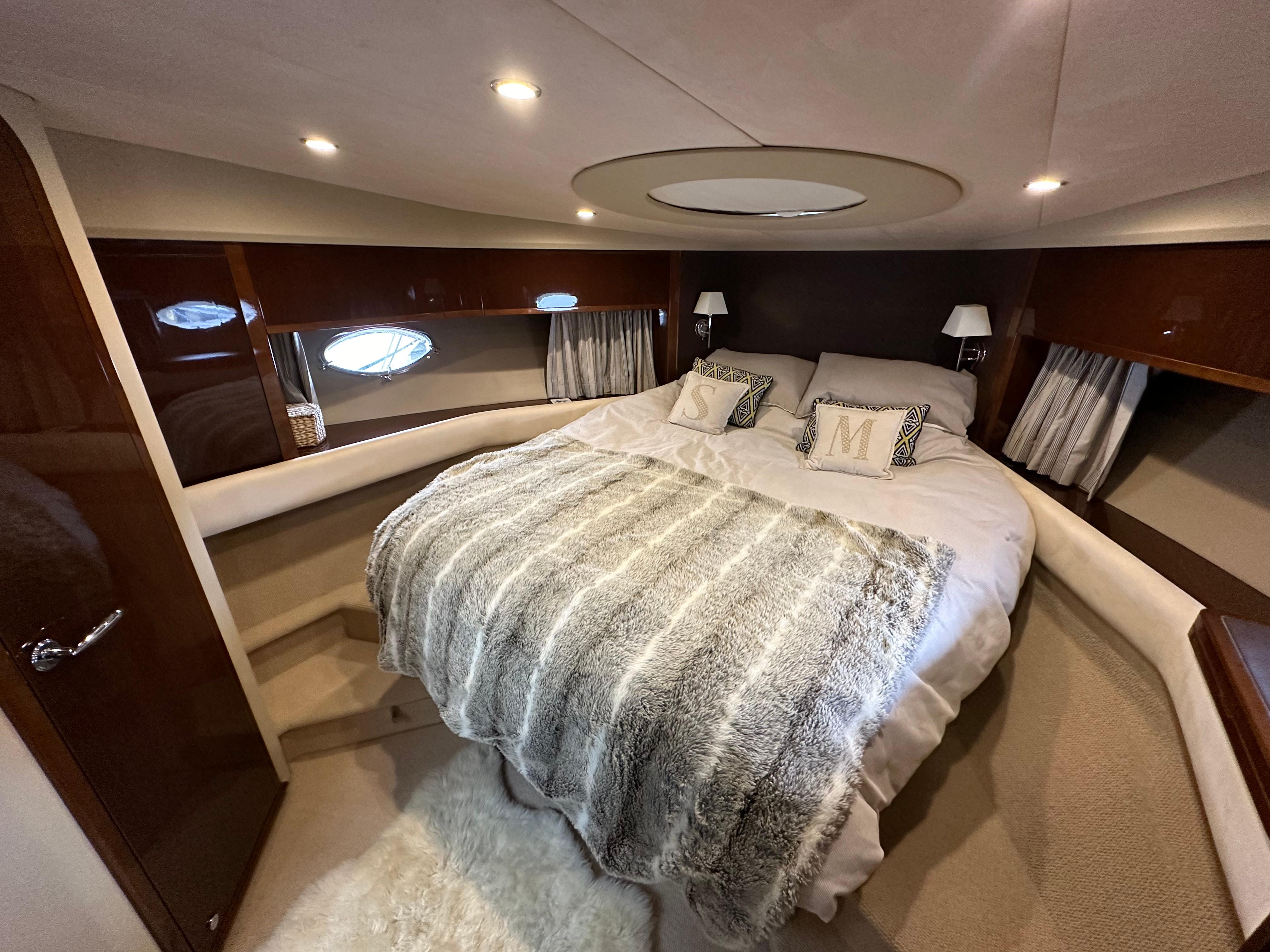 2009 Princess V53 Cruiser for sale - YachtWorld