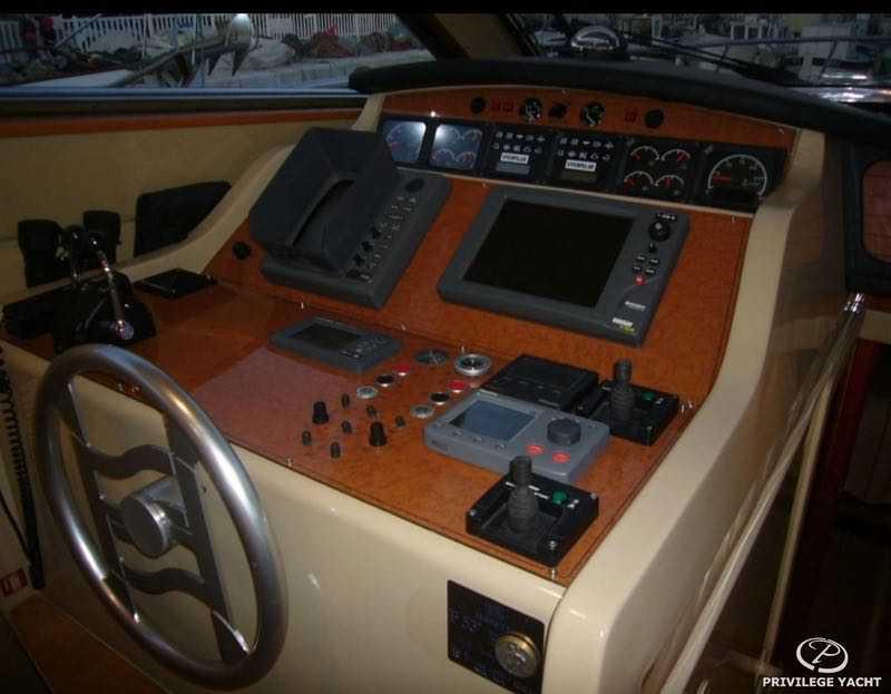 2000 Ferretti Yachts 53 Flybridge in vendita- YachtWorld