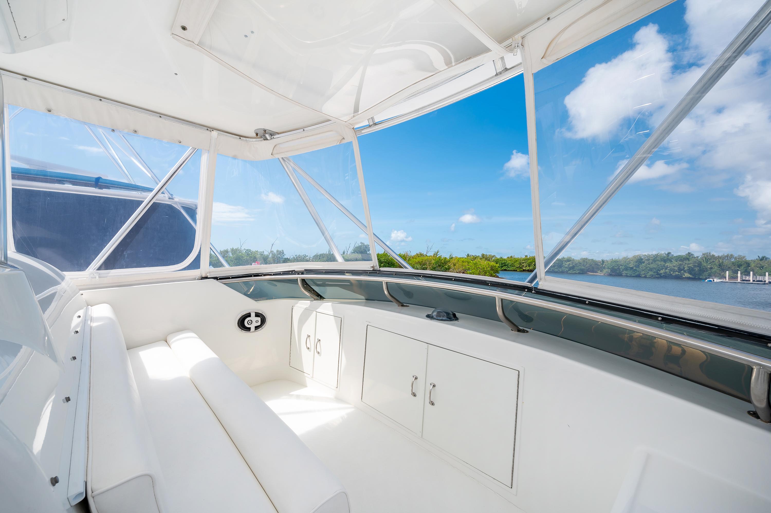 1992 Hatteras 50 Convertible Convertible for sale - YachtWorld