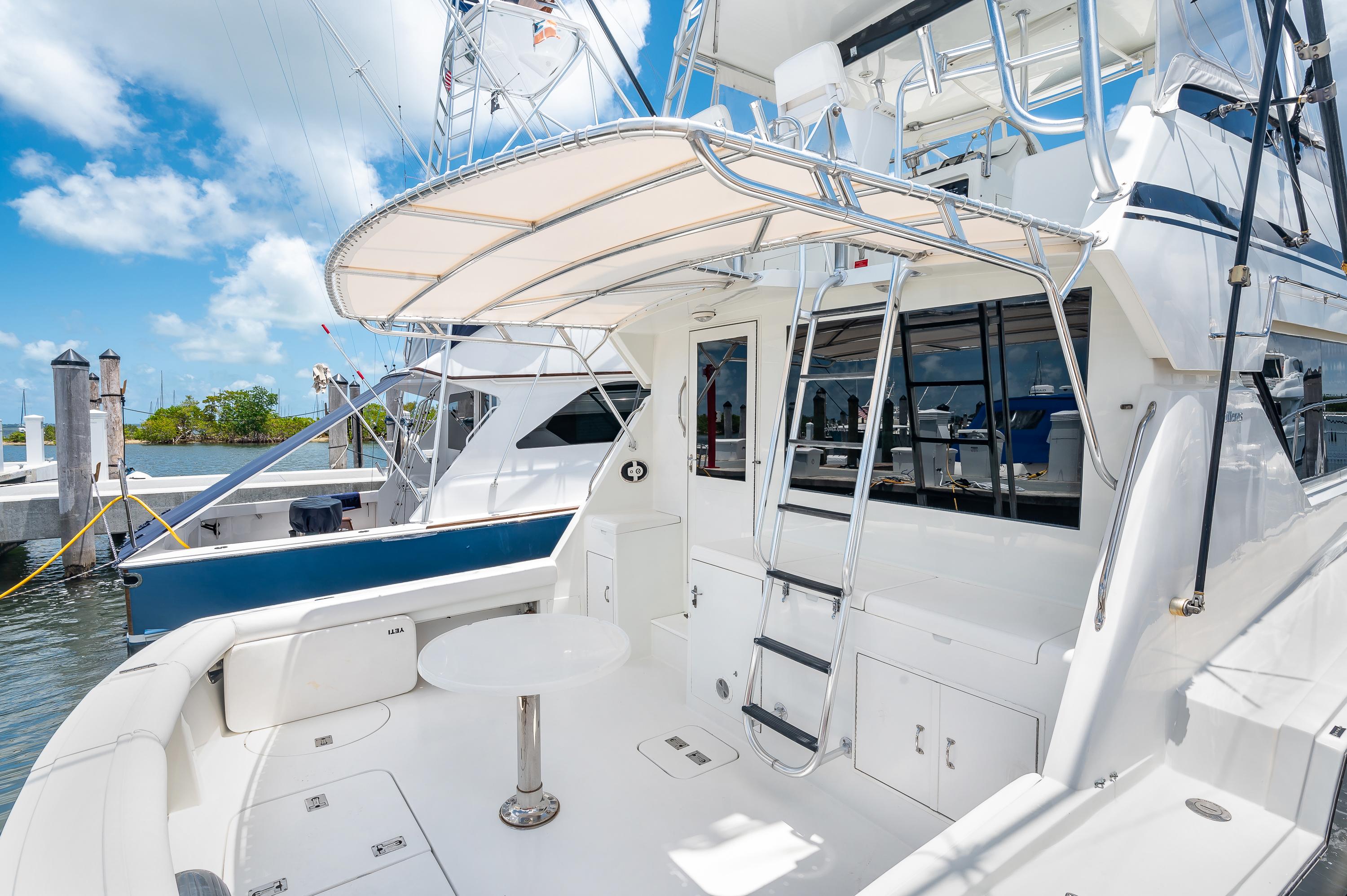1992 Hatteras 50 Convertible Convertible for sale - YachtWorld