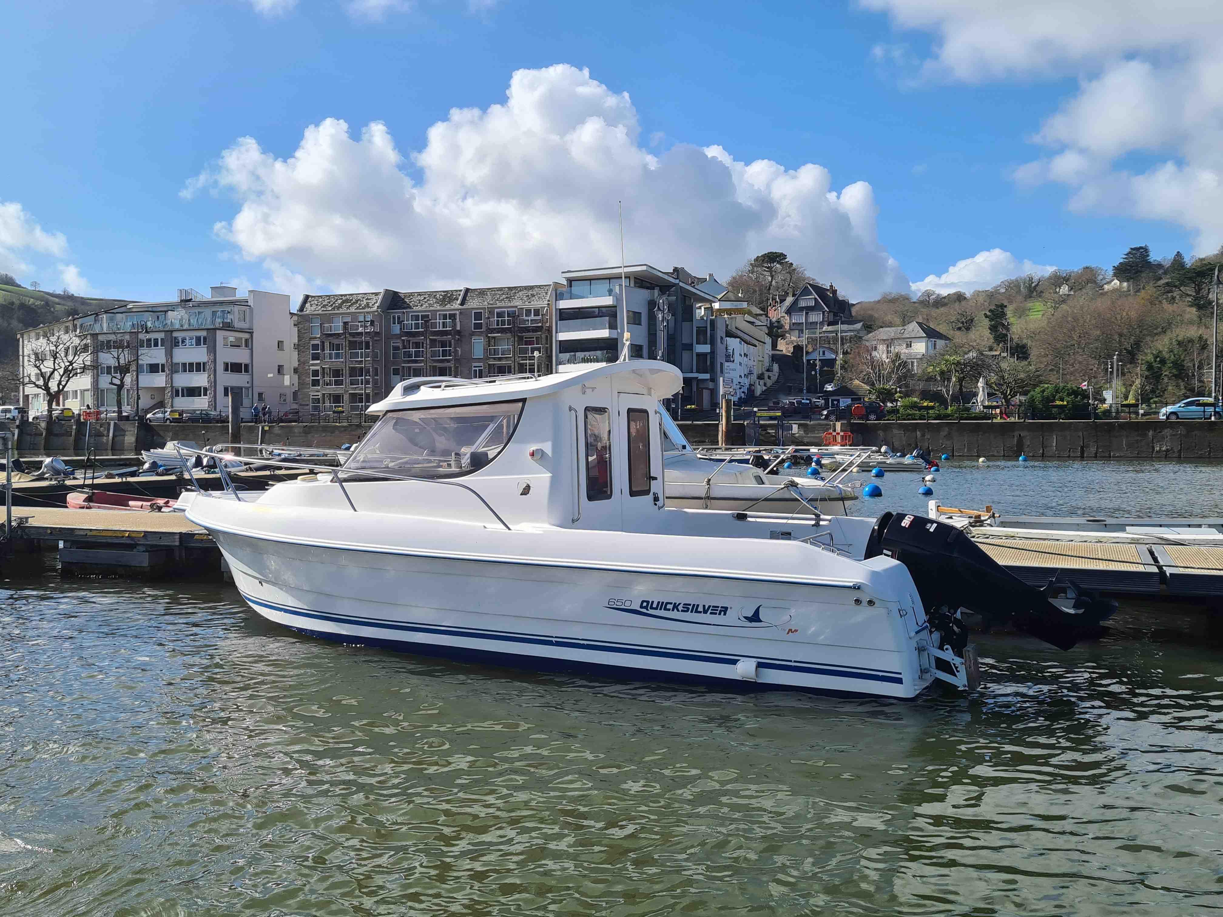 2006 Quicksilver 650 Weekend Cuddy Cabin for sale - YachtWorld
