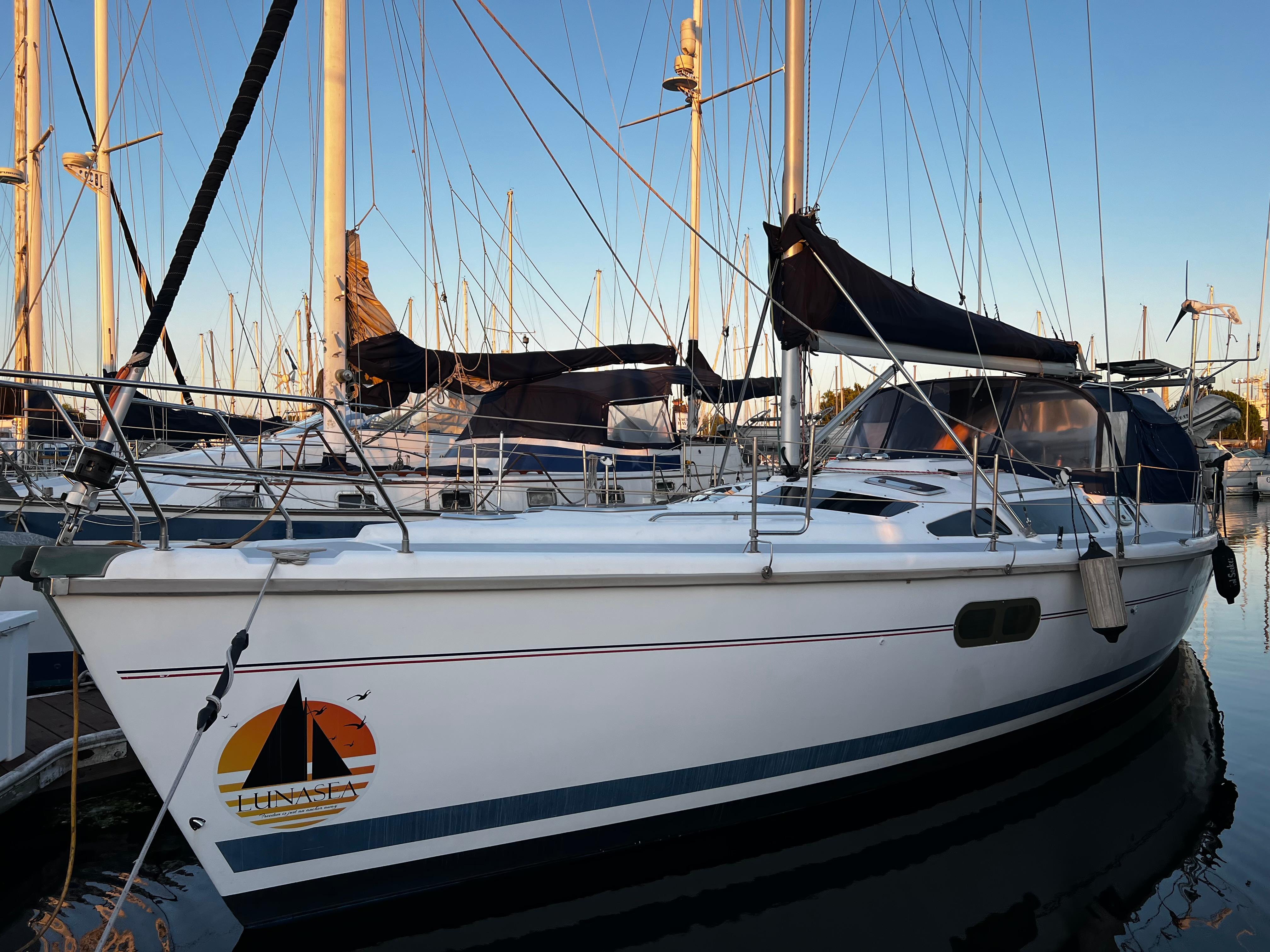 1999 Hunter 410 Sloop for sale - YachtWorld