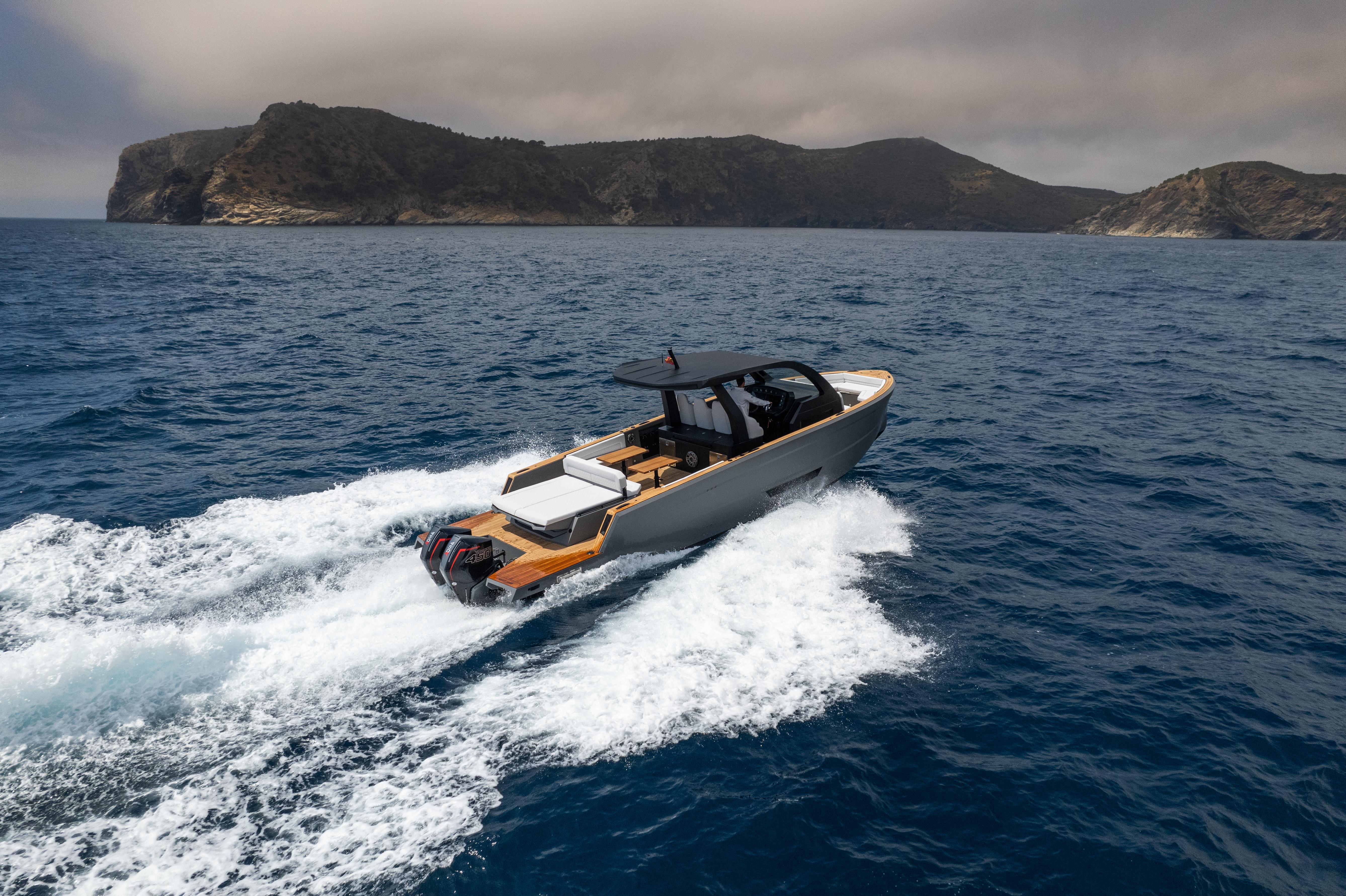 2024 Maxim Yachts MAX 43 Race Motor Yachts for sale - YachtWorld