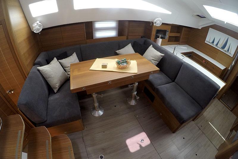 Ocasión 2020 Elan Impression 50.1 | TopBarcos.com