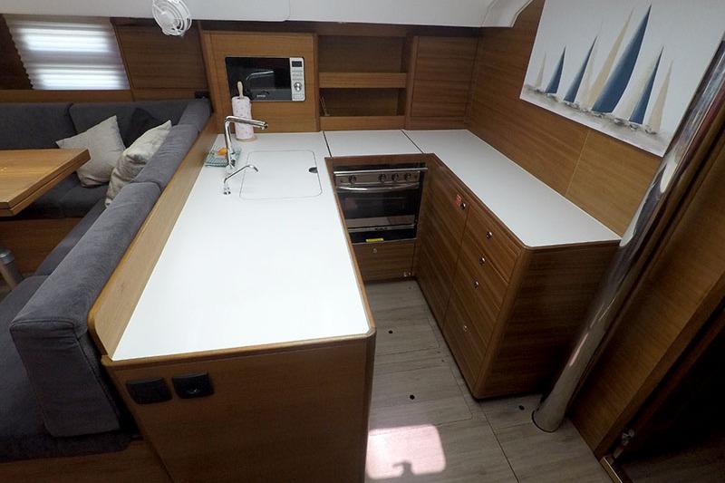 Ocasión 2020 Elan Impression 50.1 | TopBarcos.com