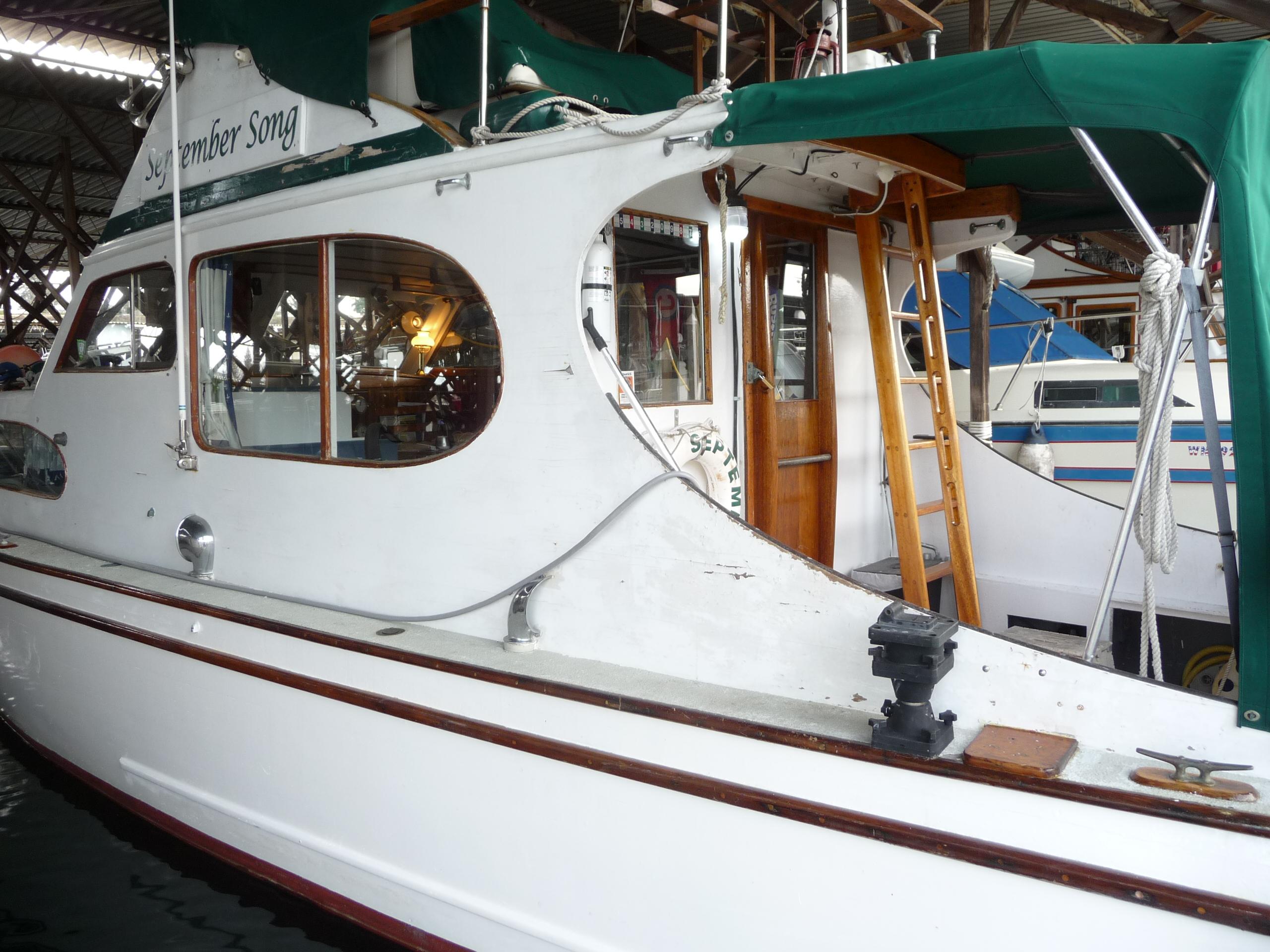 1956 Monk 33 Sedan Cruiser Express Cruiser for sale - YachtWorld