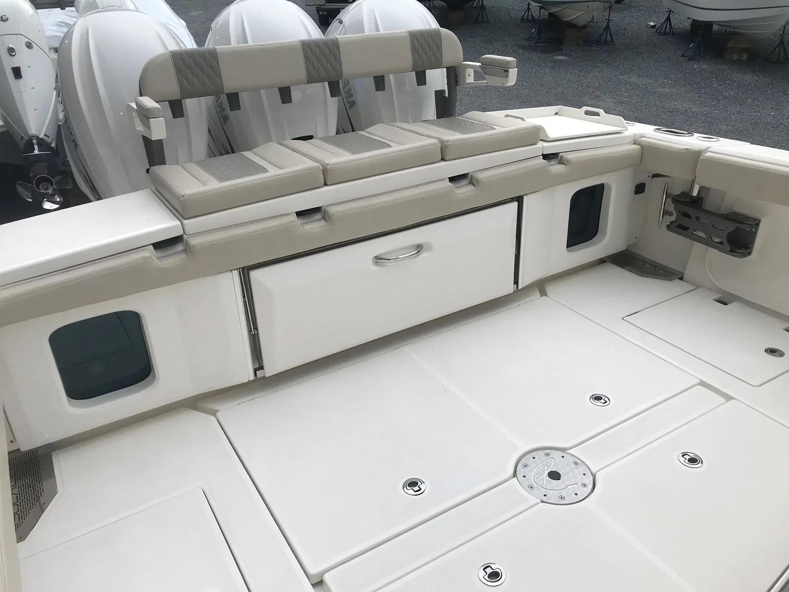 2021 Solace 41 CS Centre Console for sale - YachtWorld
