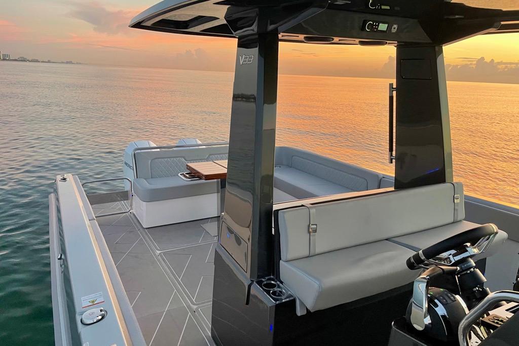 2026 Schaefer V33 Bateaux à console centrale à vendre - YachtWorld